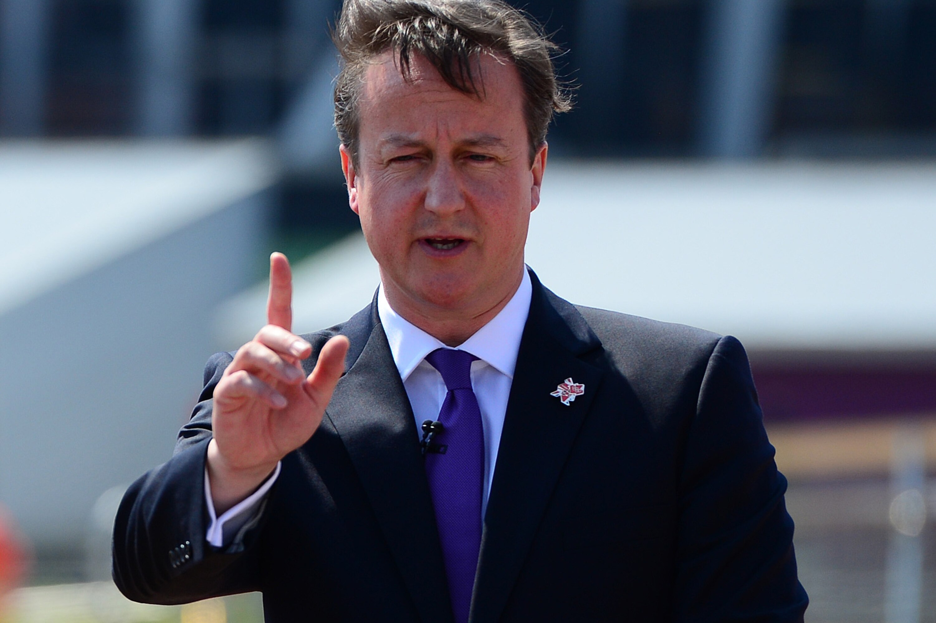David Cameron Tweets Support for Thomas Hitzlsperger, Mocked by Twitter