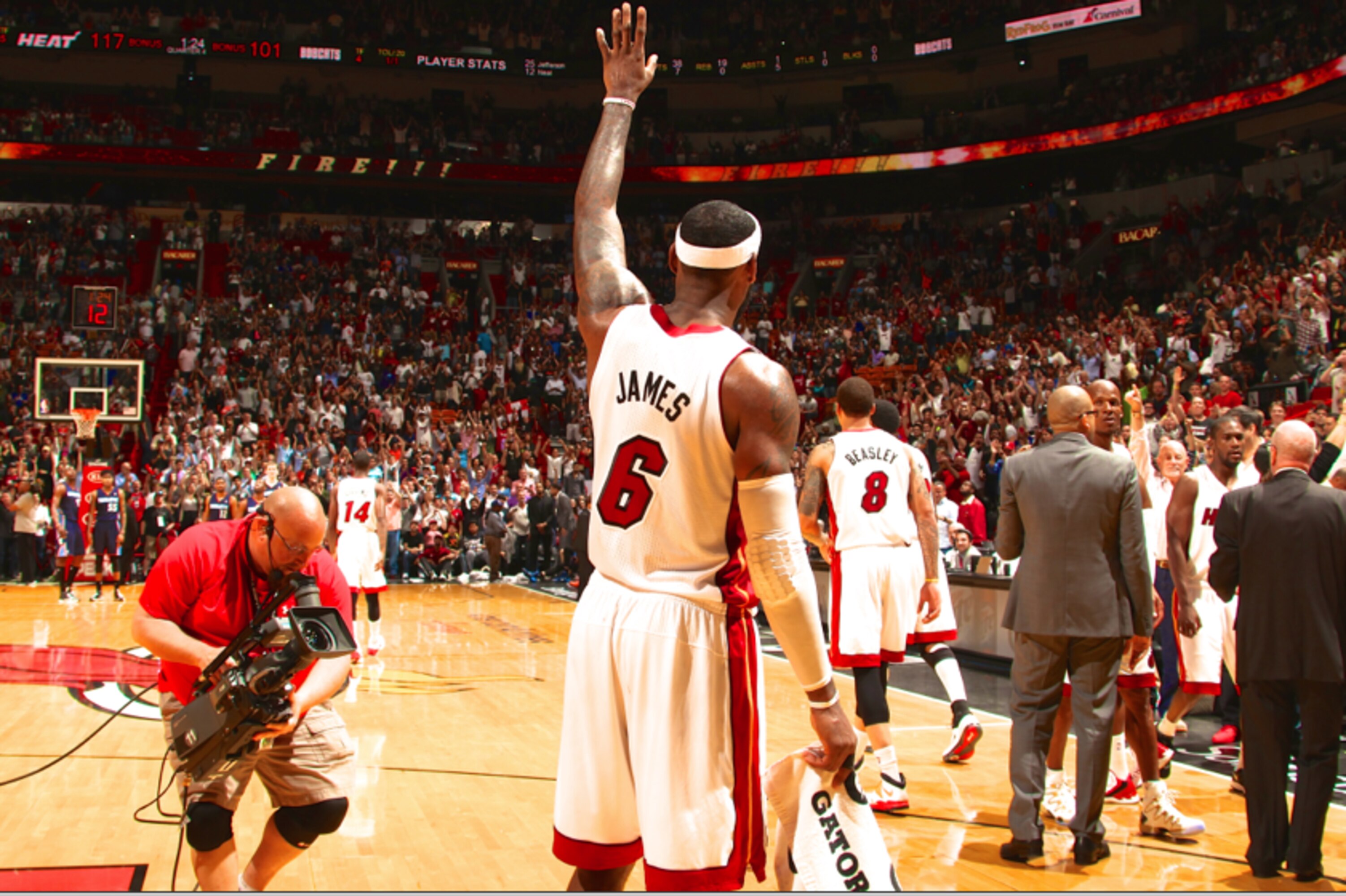 Reading Between the Lines of LeBron James' Career-High Scoring Outburst