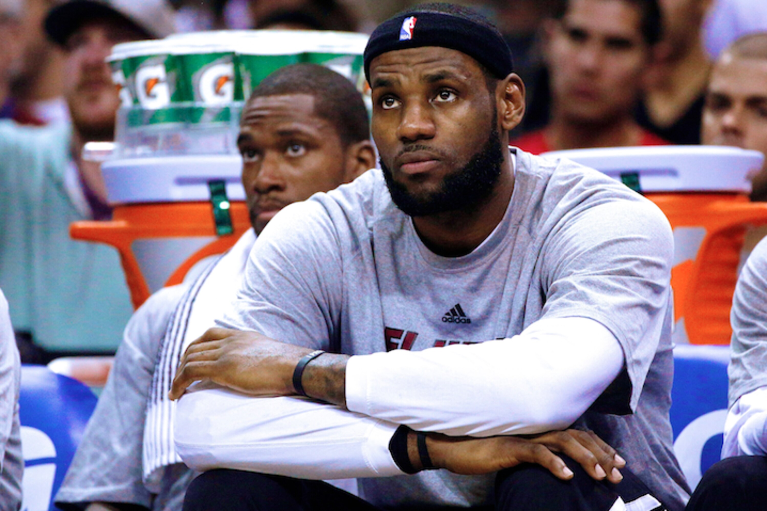 San Antonio Spurs Play Familiar LeBron James Game in Blowout of Miami Heat
