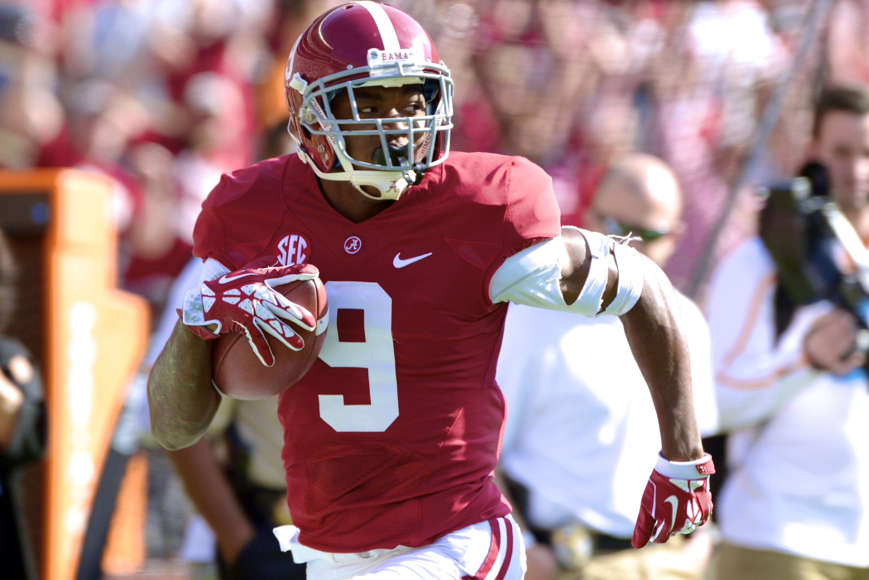 Alabama Football: Talented WR Corps Will Ease Transition for New QB