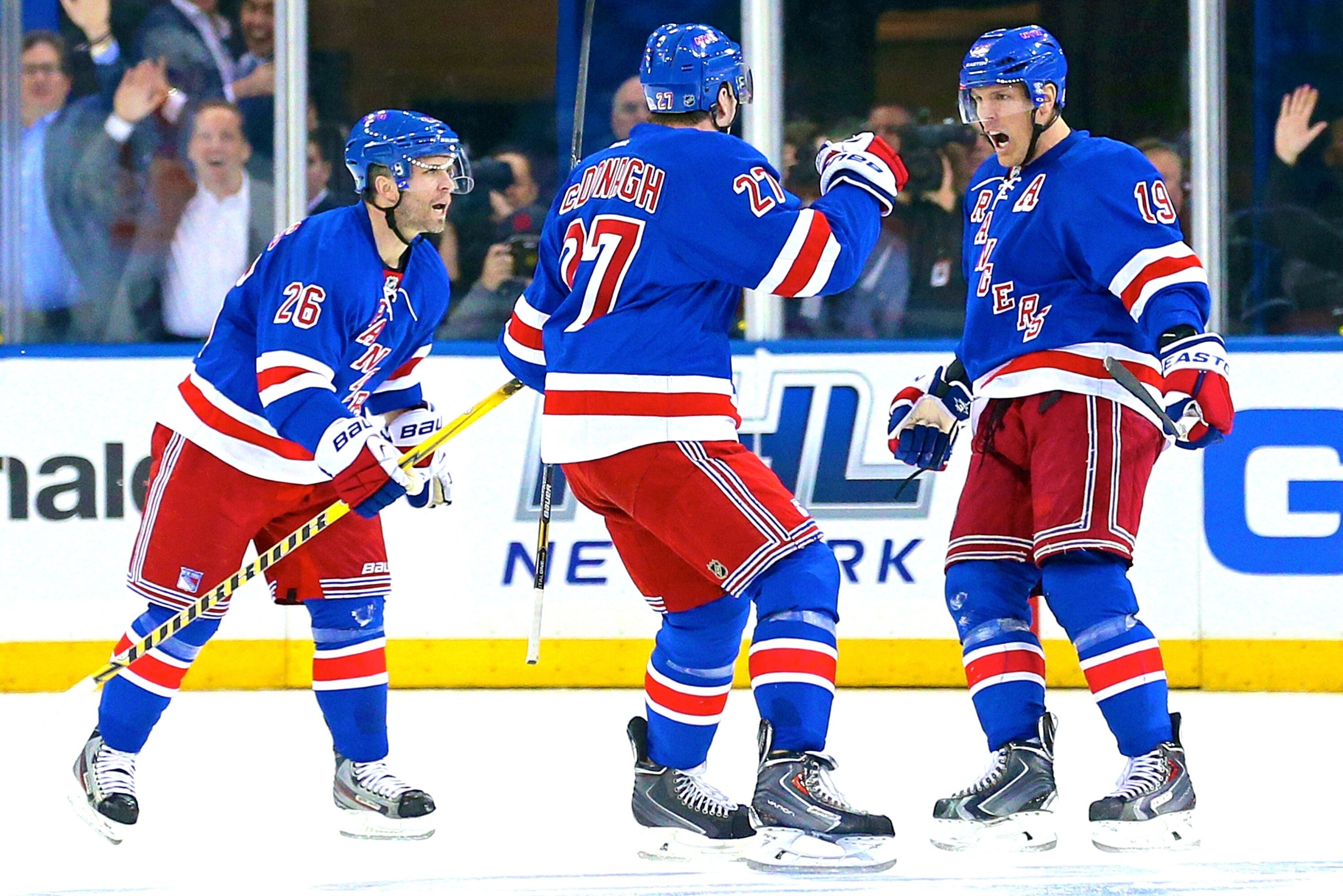 Flyers vs. Rangers: Game 1 Score and Twitter Reaction from 2014 NHL ...