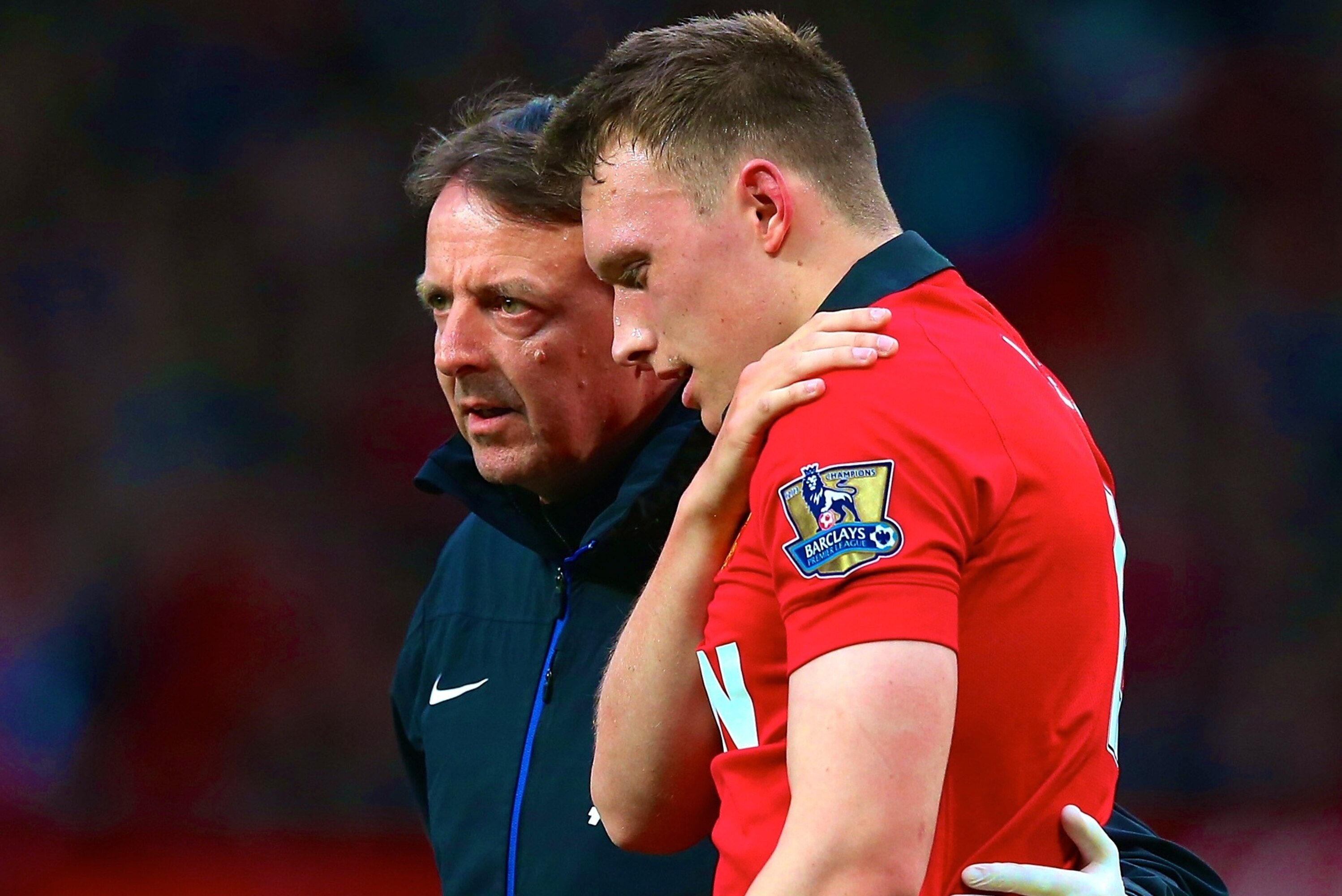 Phil Jones Injury: Updates on Man United Star's Shoulder and Return