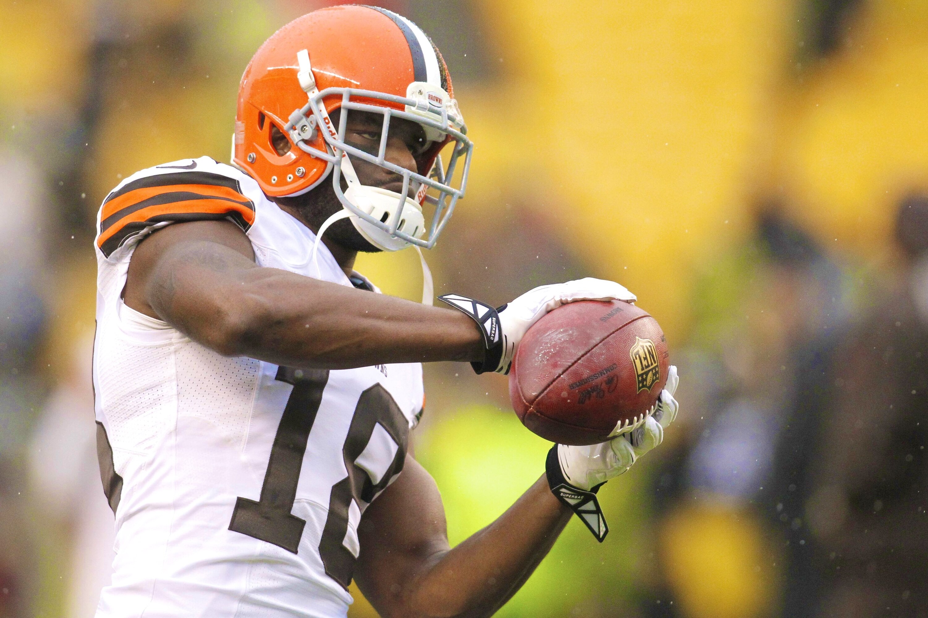 Greg Little to Raiders: Latest Contract Details, Analysis and Reaction