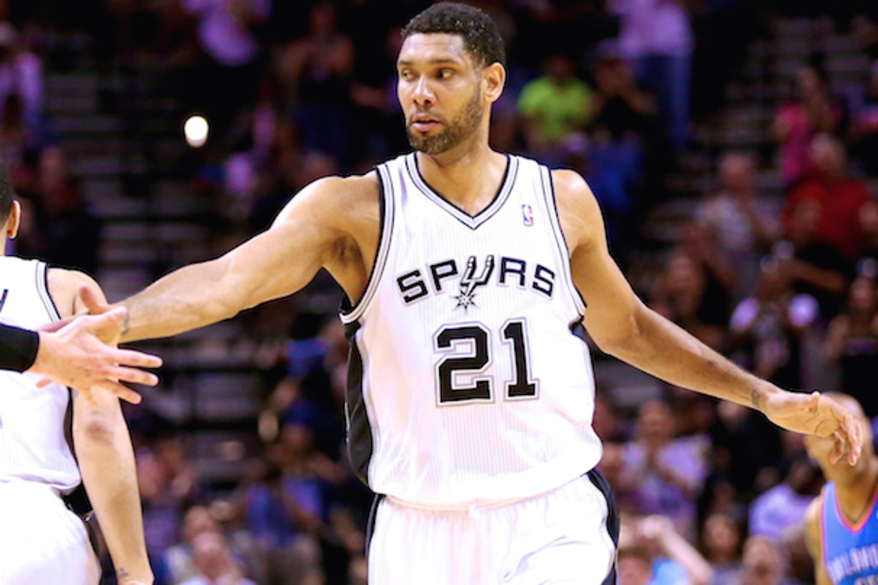 Spurs Emerge as Championship Favorites as Playoff Dominance Continues