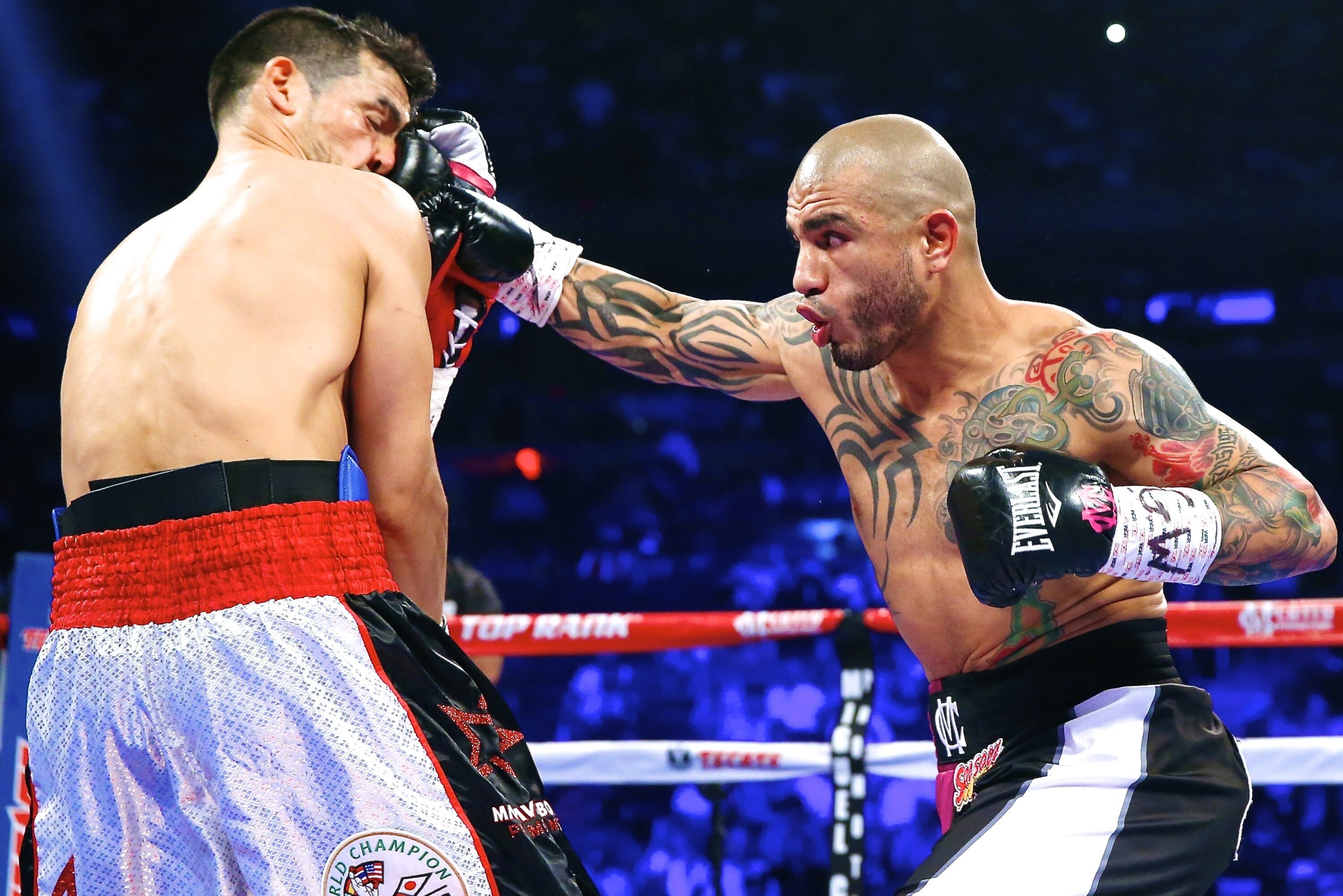 Miguel Cotto Shows He's Better Than Ever in Dominant TKO Win vs. Sergio ...