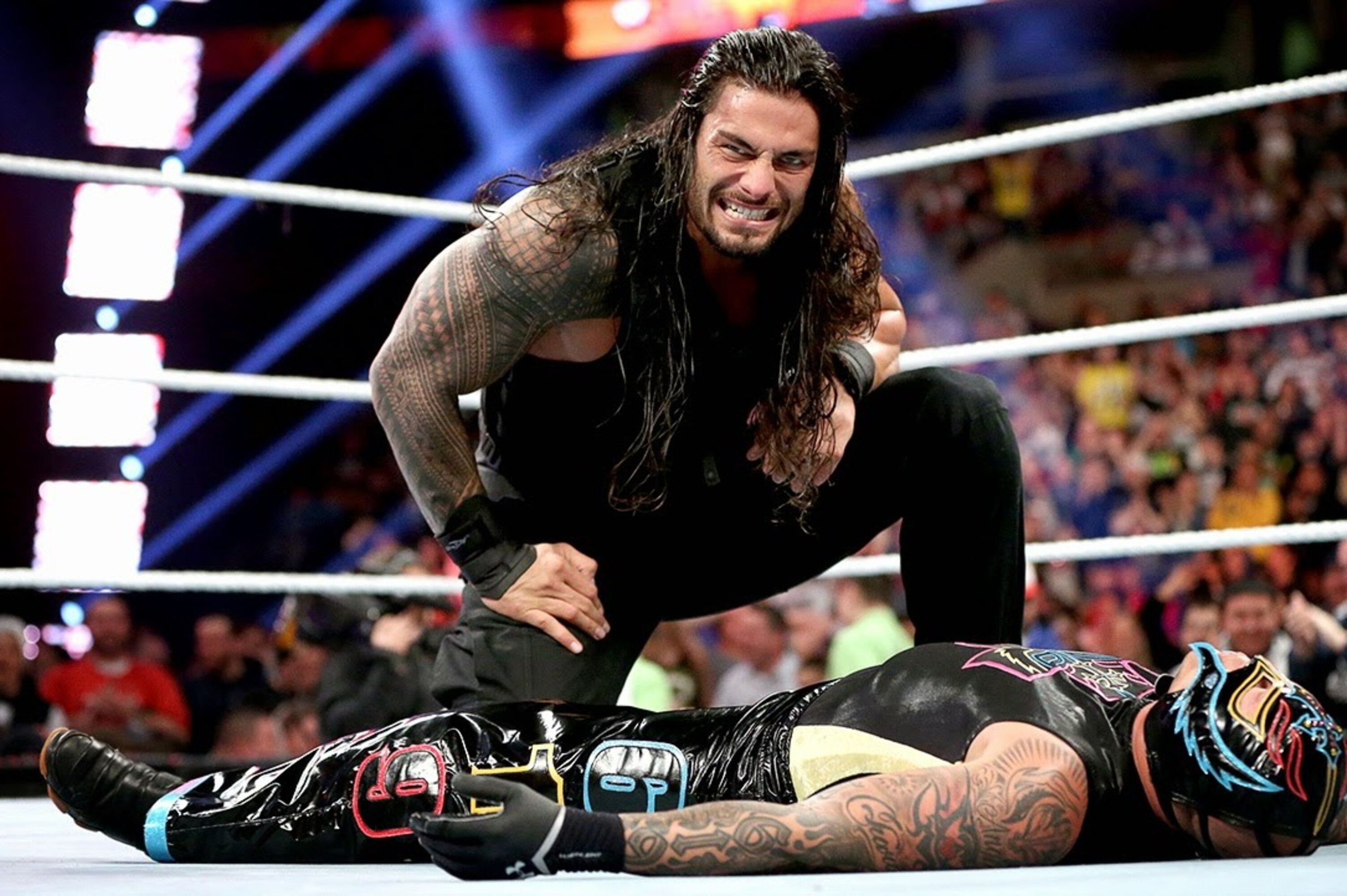 Pros and Cons of Roman Reigns Winning the WWE Championship at Money in ...