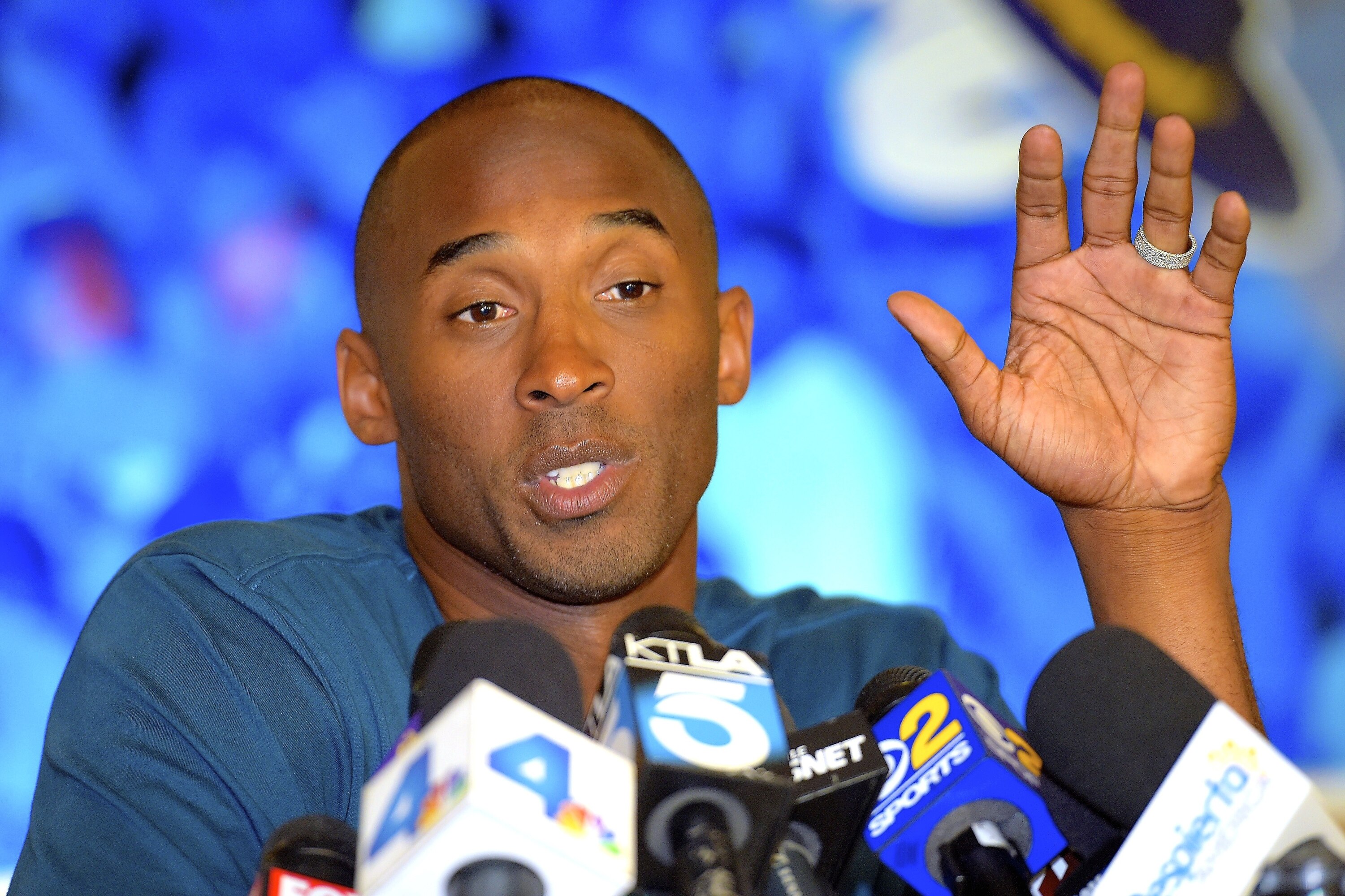 Kobe Bryant Talks Carmelo Anthony, Byron Scott, More During Kobe ...