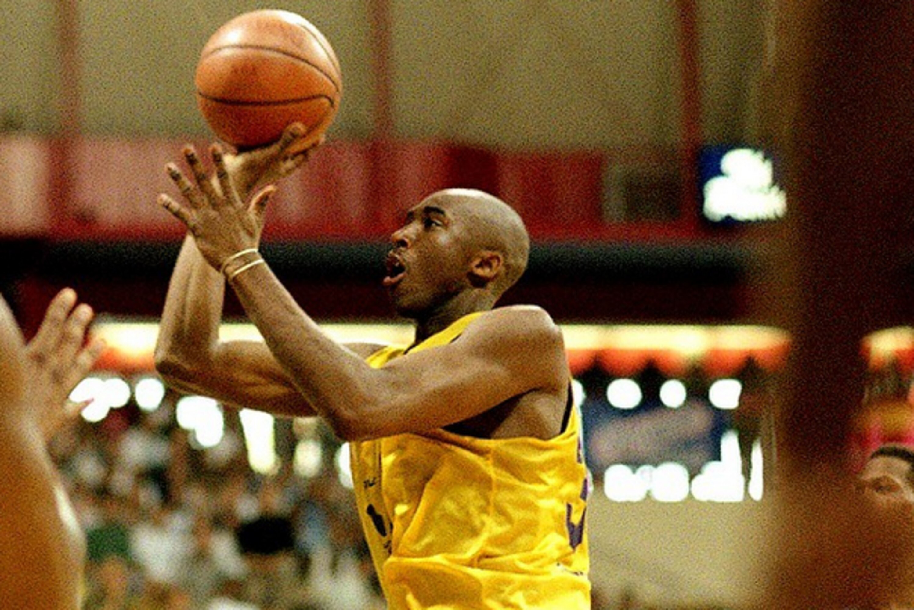 We Remember: 17-Year-Old Kobe Bryant Drops 36 Points in Summer League Game
