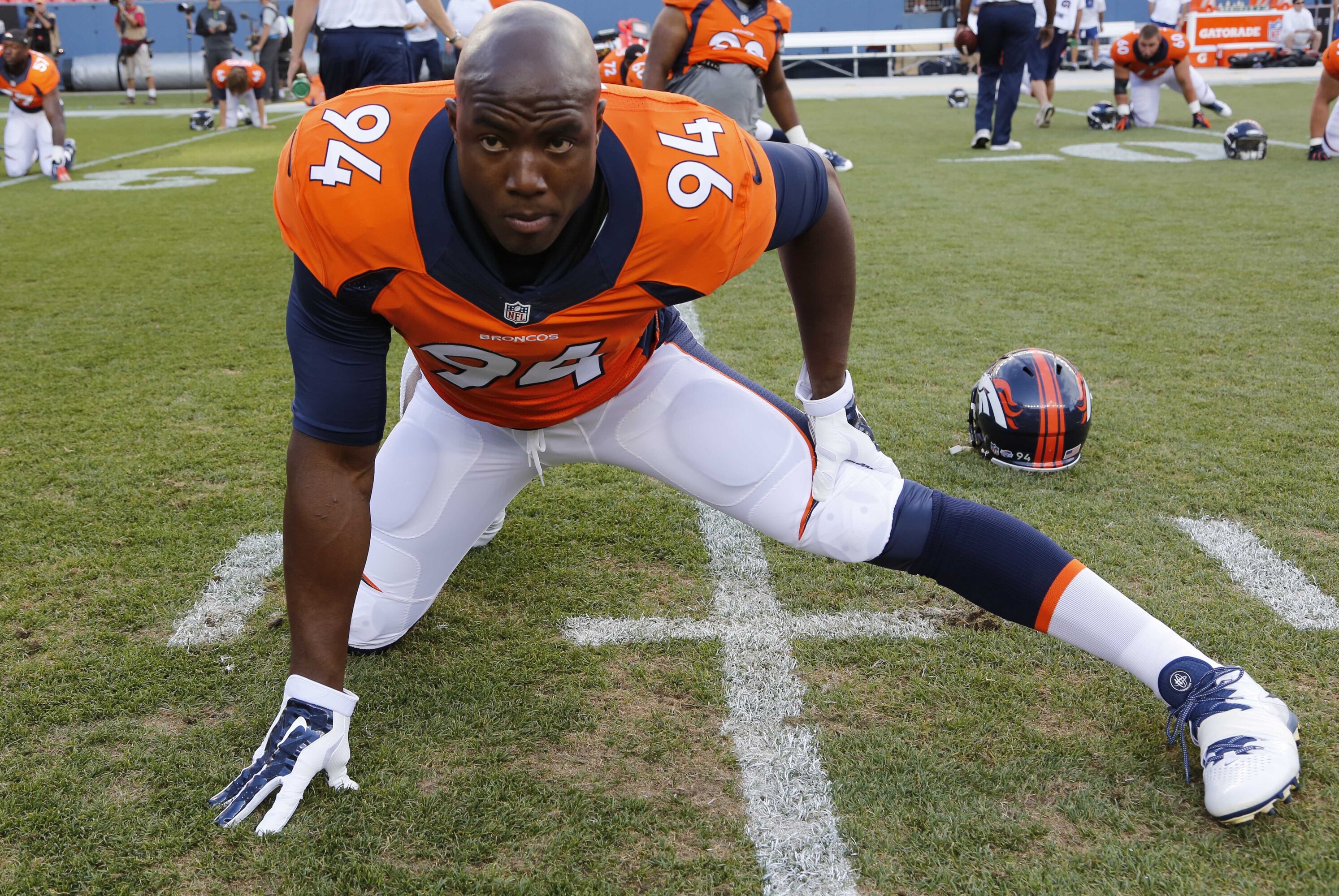 DeMarcus Ware Injury: Updates on Broncos Star's Back and Return