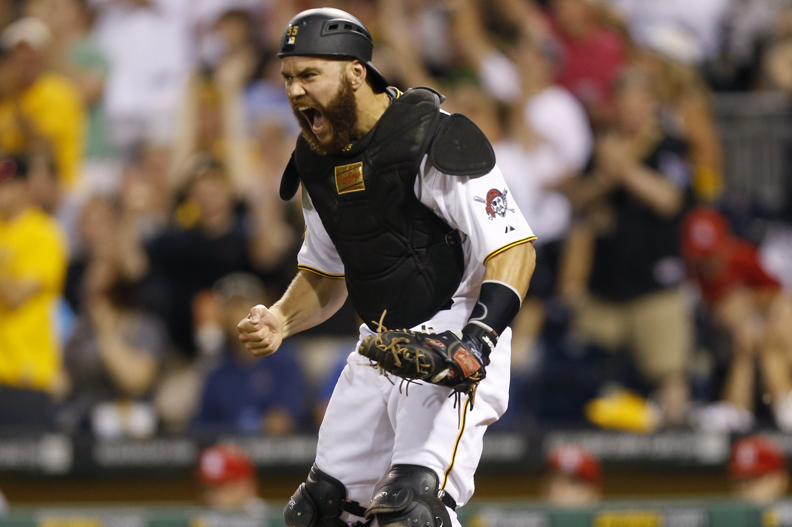 Why the Pittsburgh Pirates Should Re-Sign Catcher Russell Martin in 2015