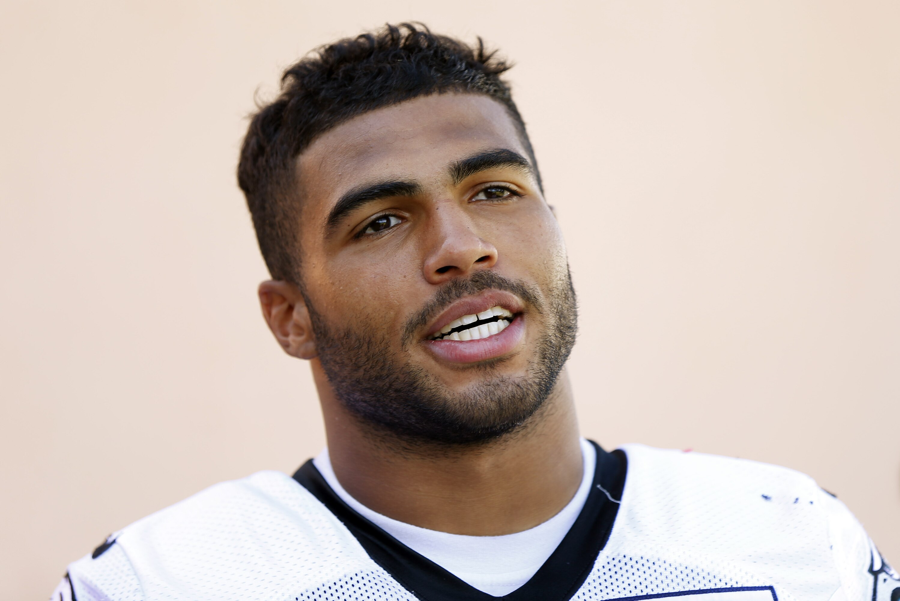 Mychal Kendricks Injury: Updates on Eagles LB's Calf and Return