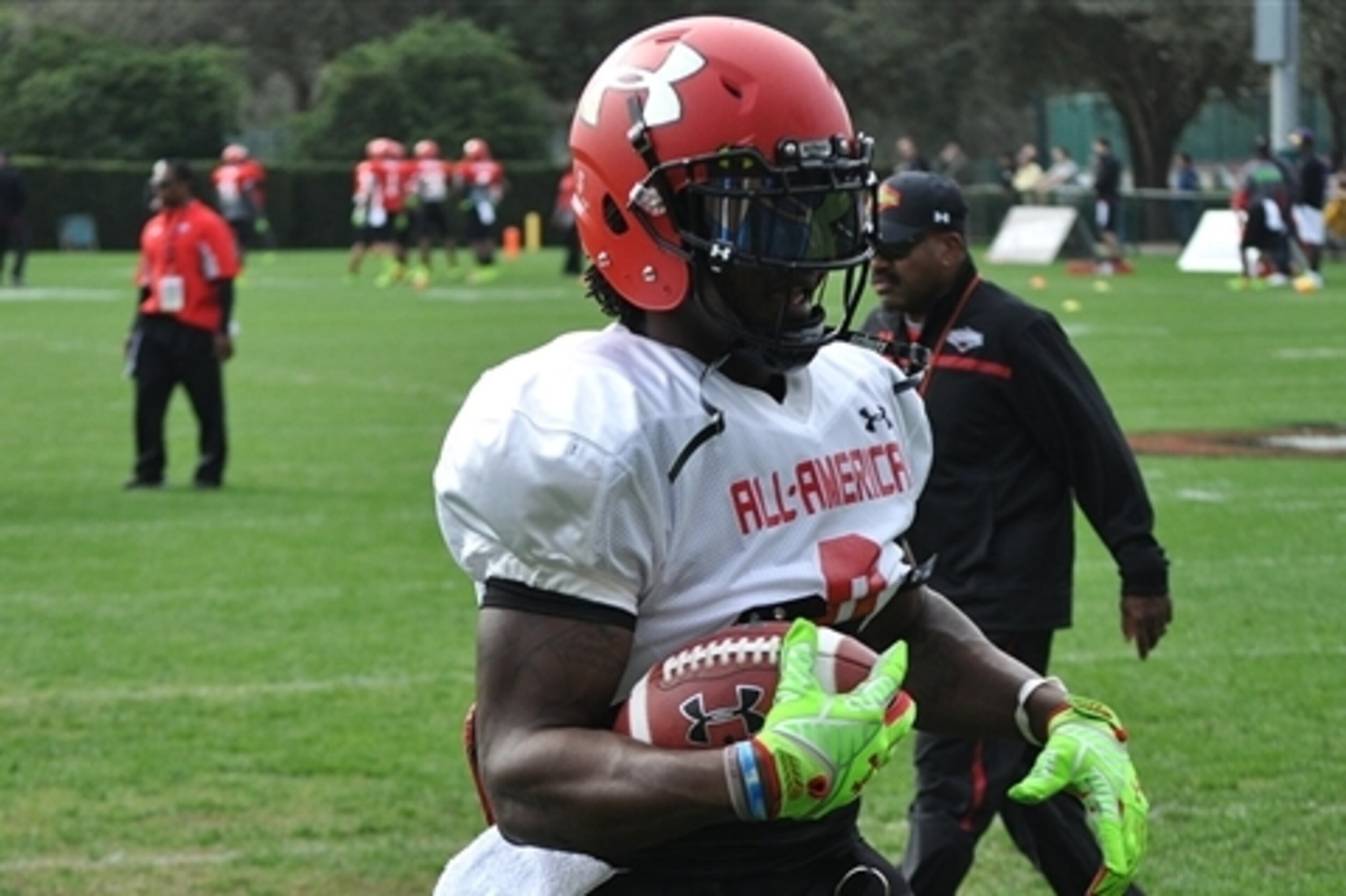 Bo Scarbrough Cleared to Enroll at Alabama: Latest Details and Reaction