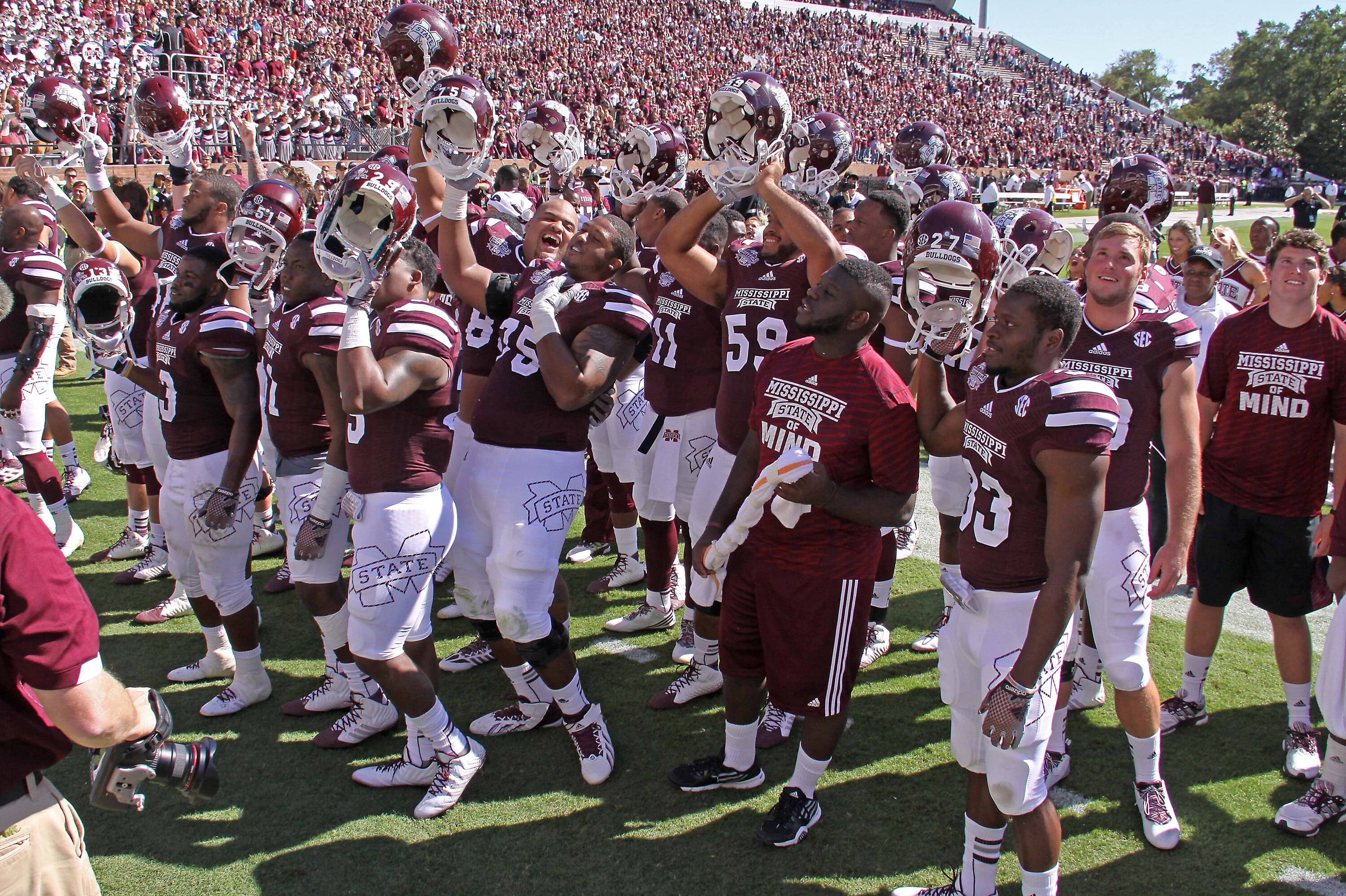 College Football Week 7 Schedule: TV and Live Stream Info for Every Game