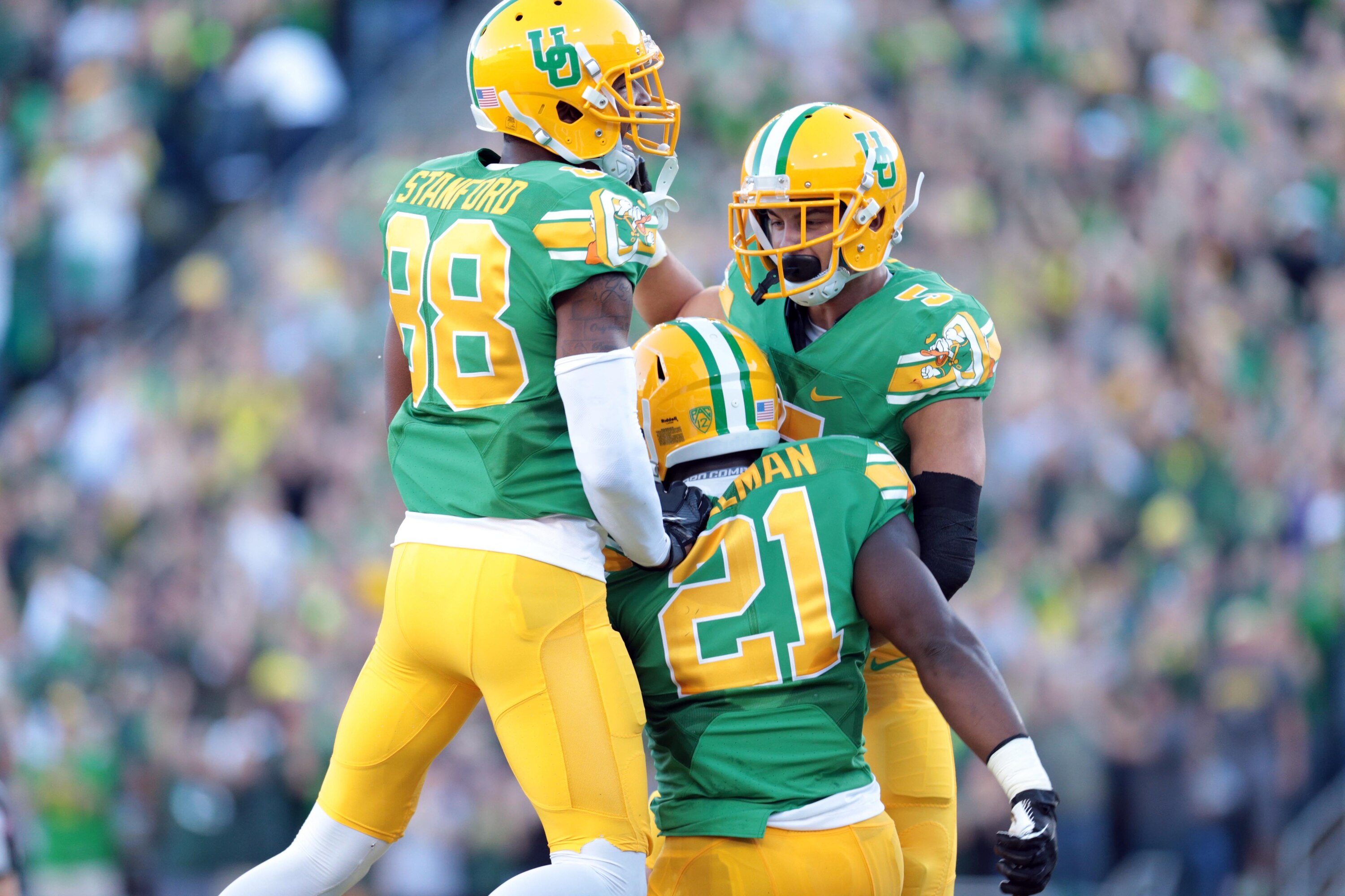 Washington vs. Oregon: Score and Twitter Reaction