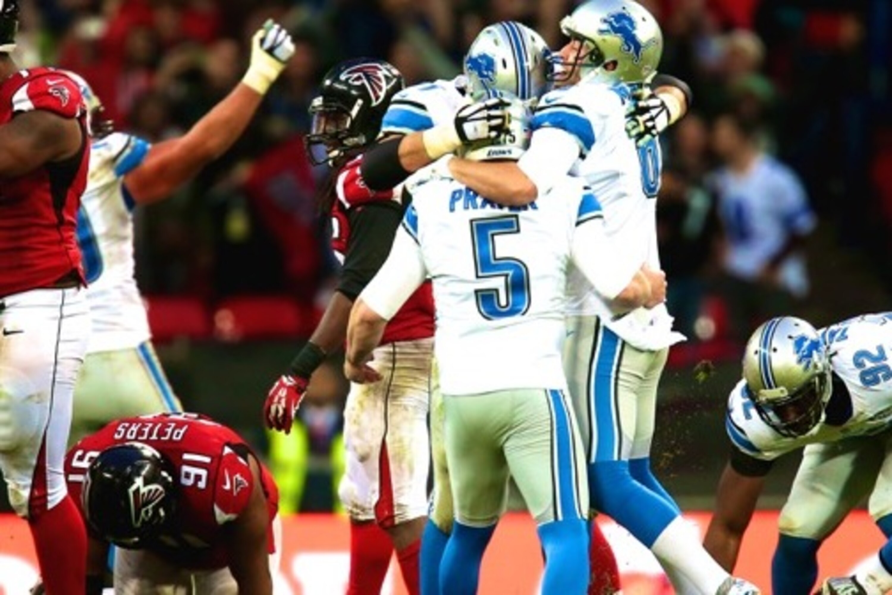 Lions vs. Falcons: Score and Twitter Reaction from London