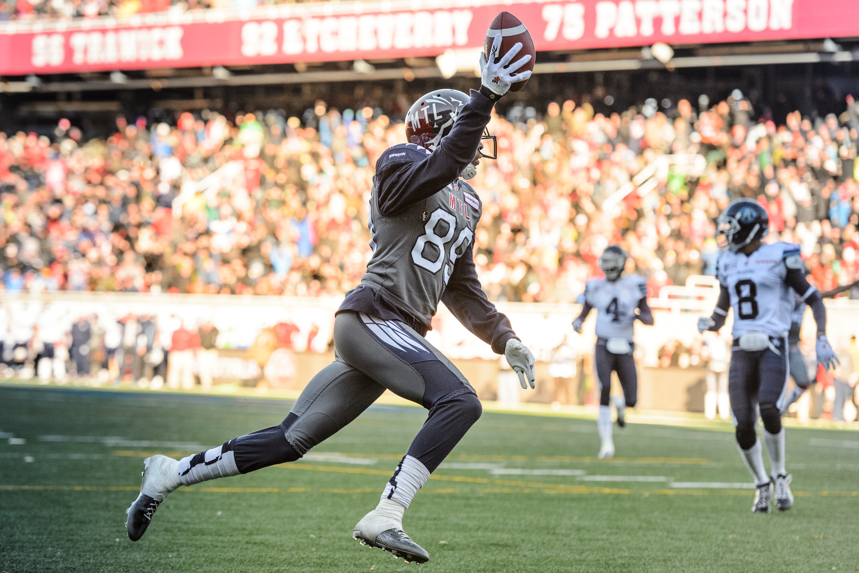 Does Duron Carter Bring More to NFL Table Than Famous Father?
