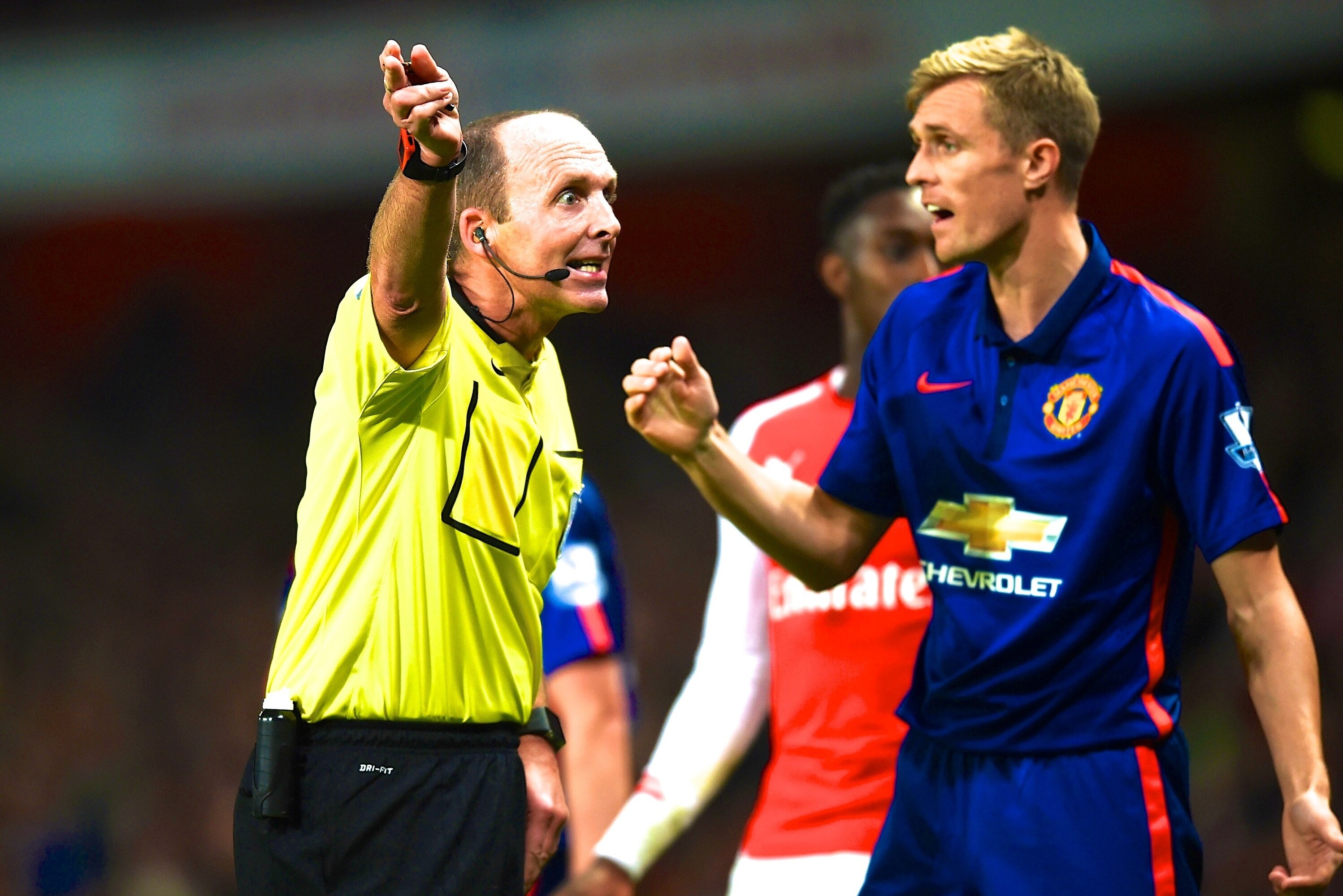 Time Is Right for Valencia Target Darren Fletcher to Cut Manchester ...