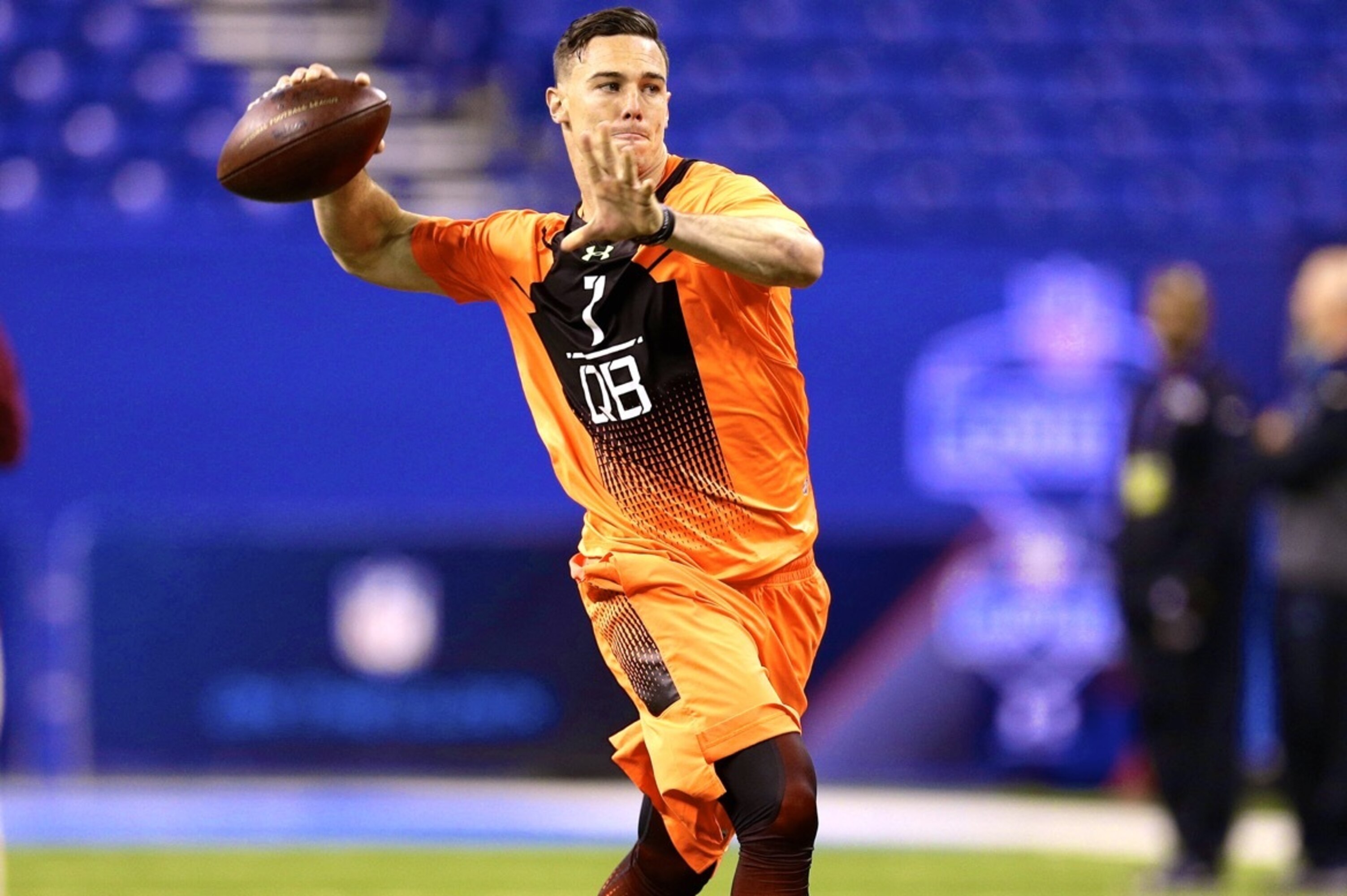 Bryan Bennett Used to Mariota's Shadow, but QB Could Be Ready for Own ...