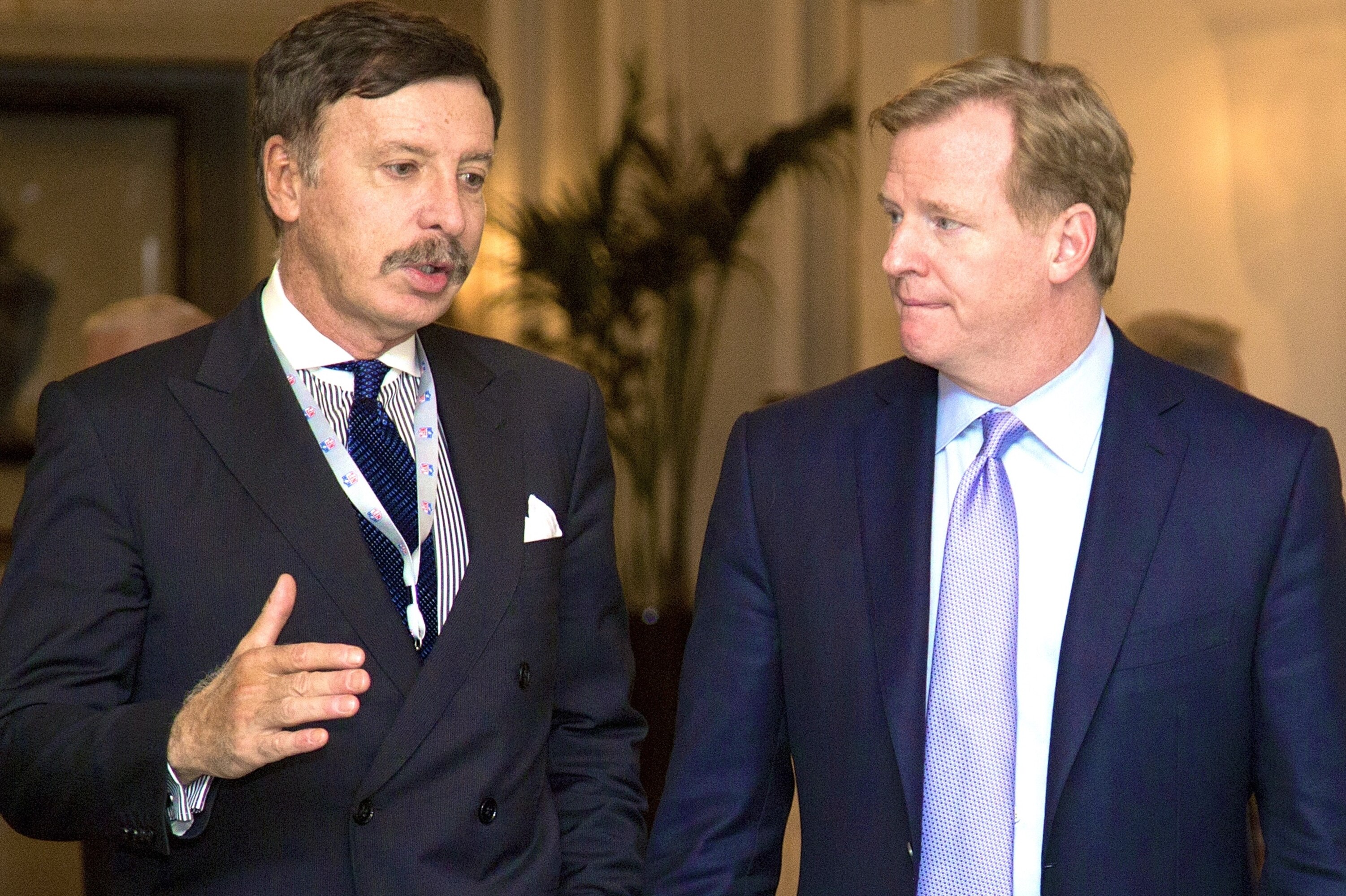 NFL Relocation Will Be a Test Among Rights of Owners, Fans and League