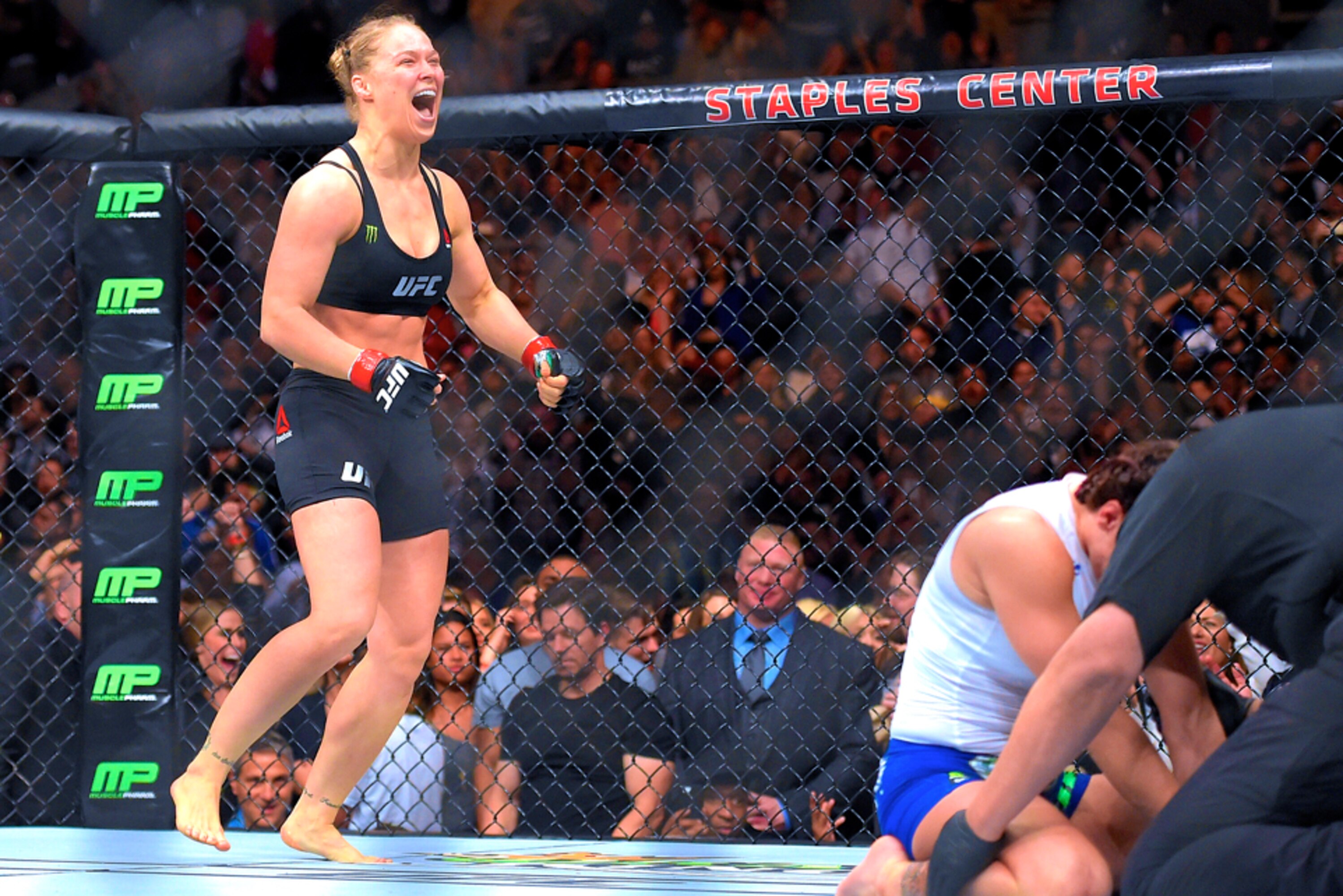 UFC 184 Caps off Incredible Weekend for Women's MMA