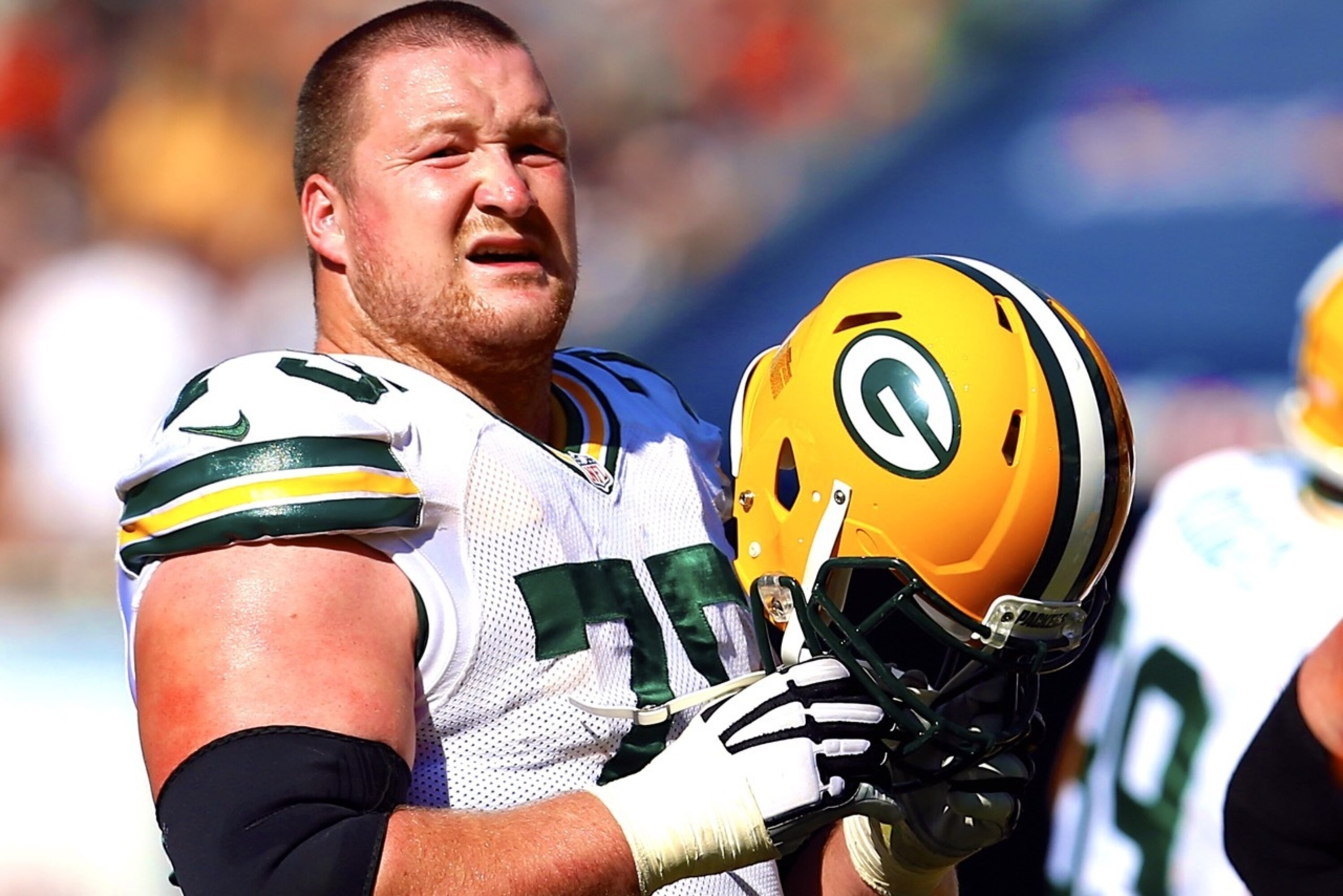 Bryan Bulaga Re-Signs with Packers: Latest Contract Details and Reaction