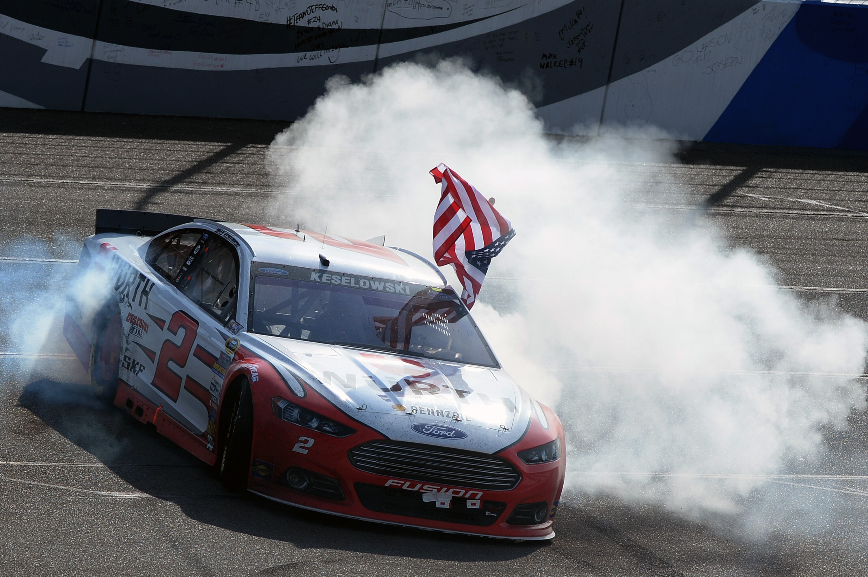 Sprint Cup Chase 2015: NASCAR Standings and Schedule After Auto Club 400