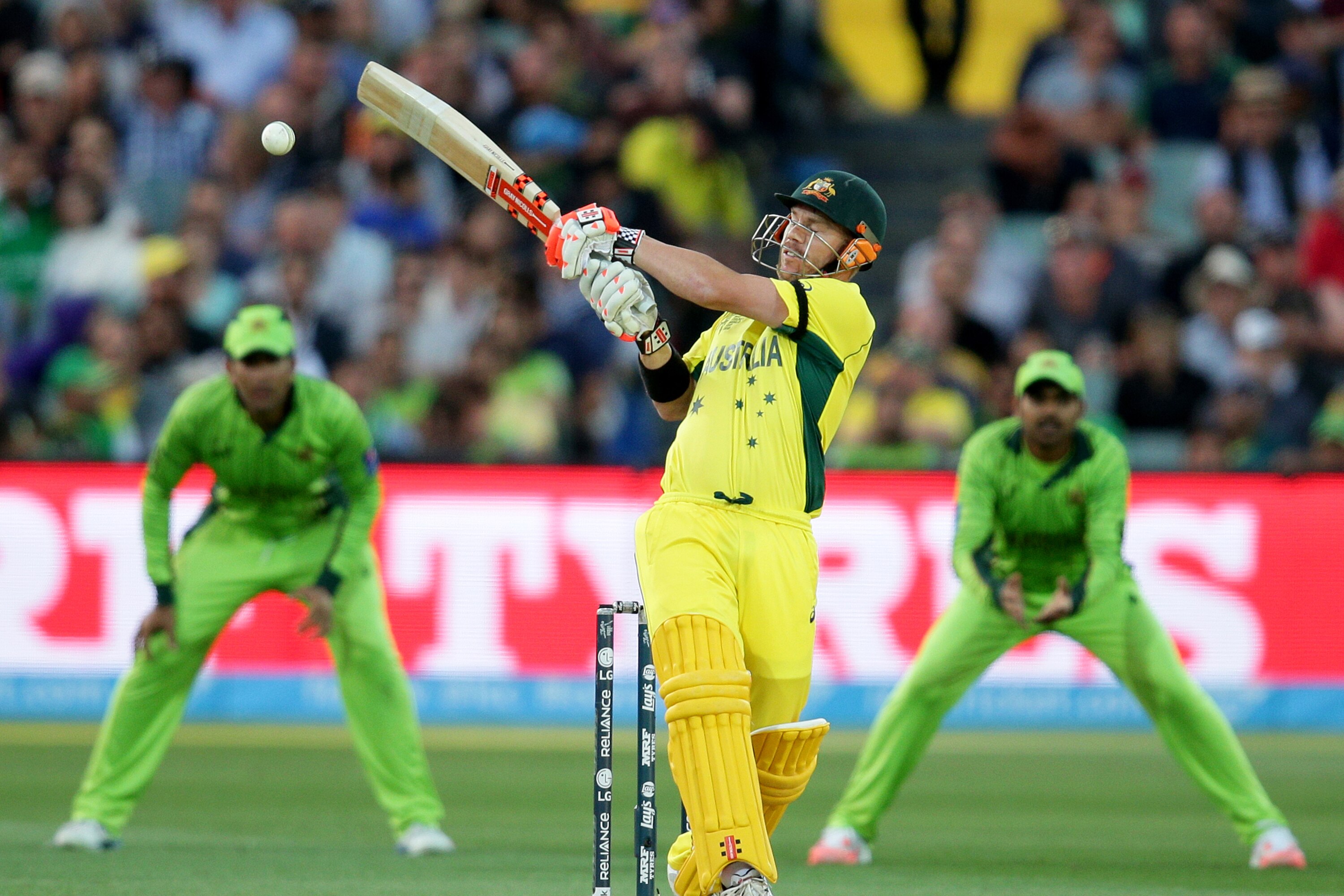 IPL 2015 Schedule: Fixture Info, Odds and Predictions for Upcoming Matches