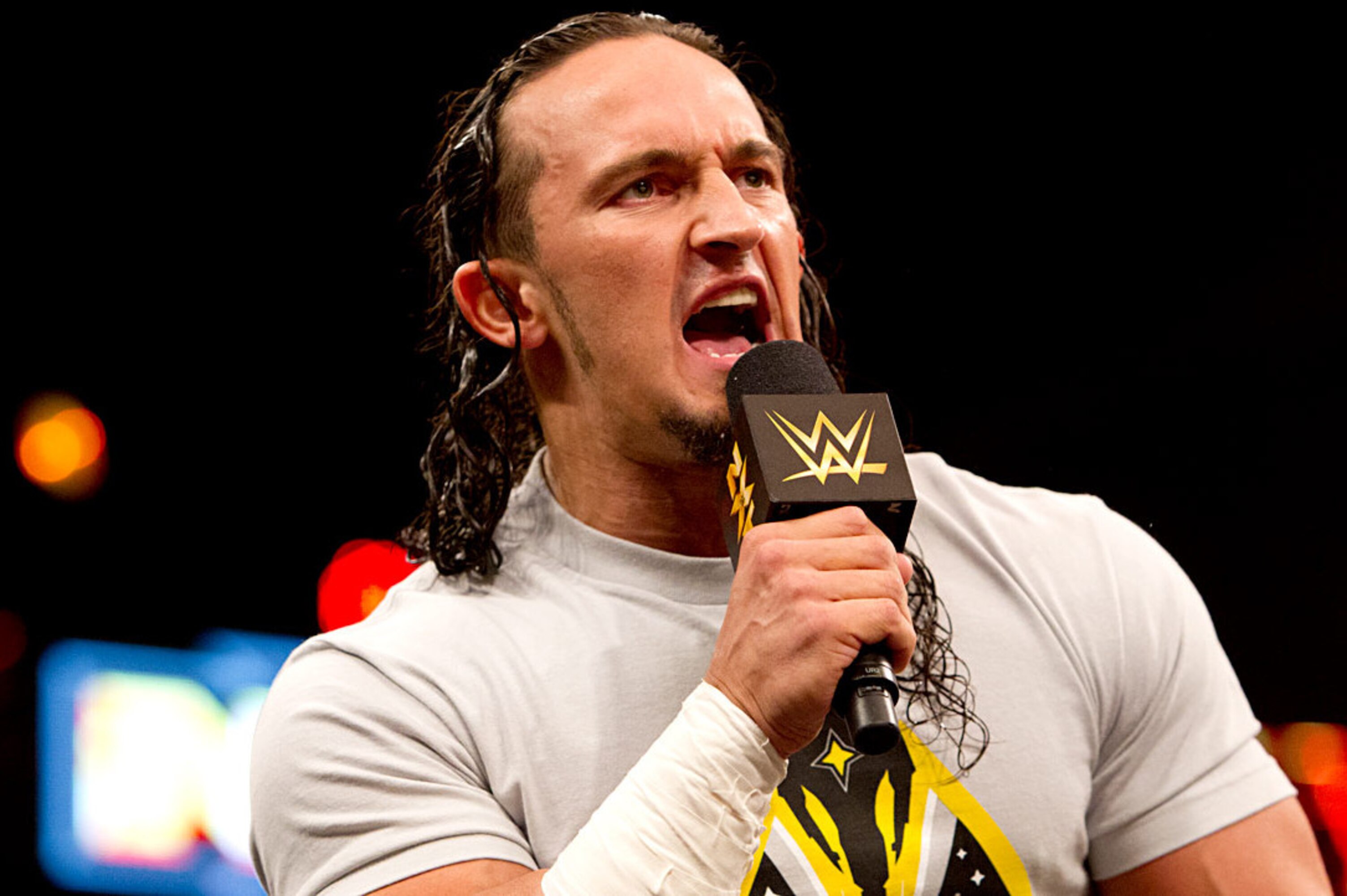 WWE's Patient Approach to Building Up Neville Is the Right Move