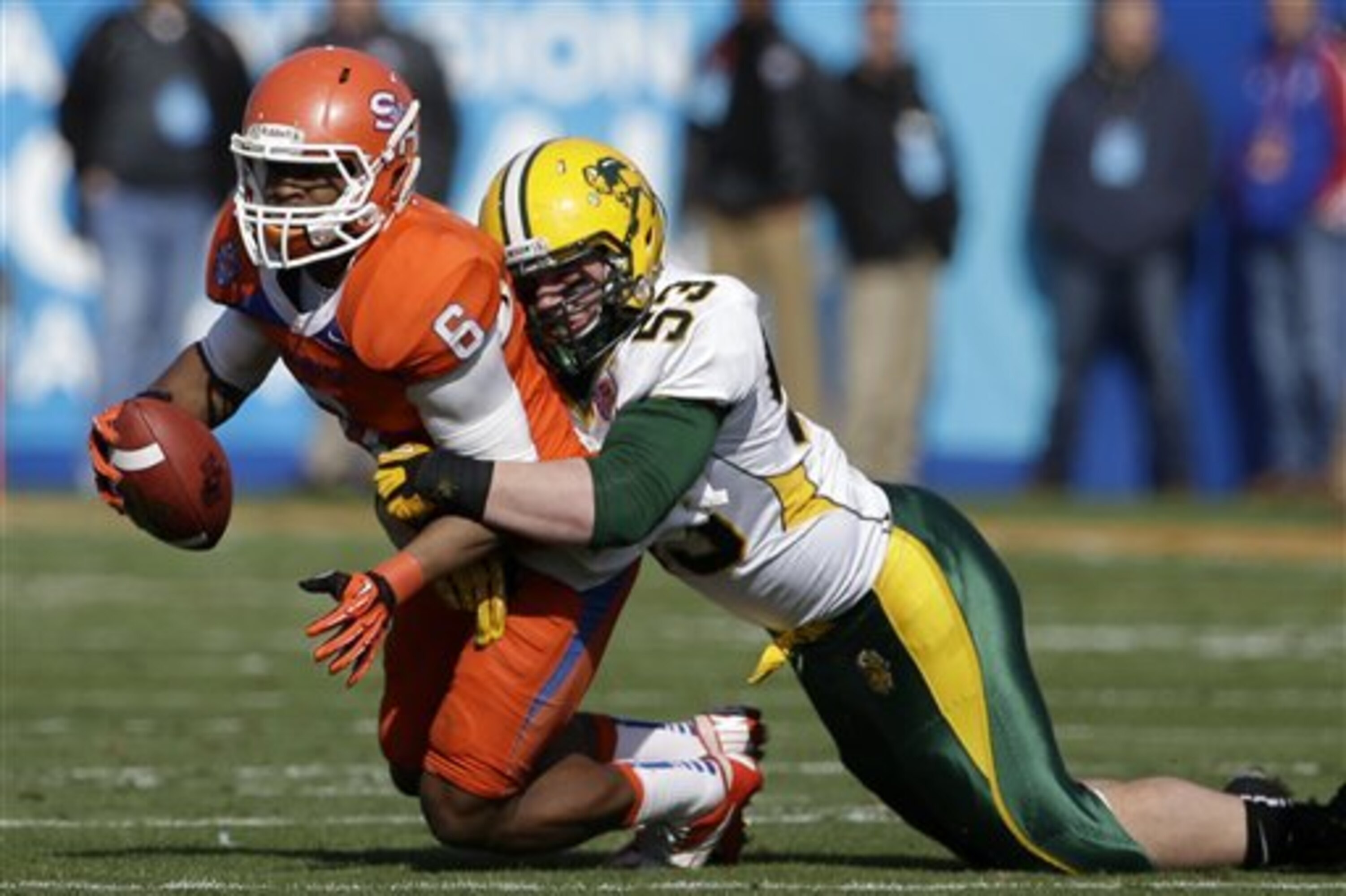 Kyle Emanuel to San Diego Chargers: Full Draft-Pick Breakdown