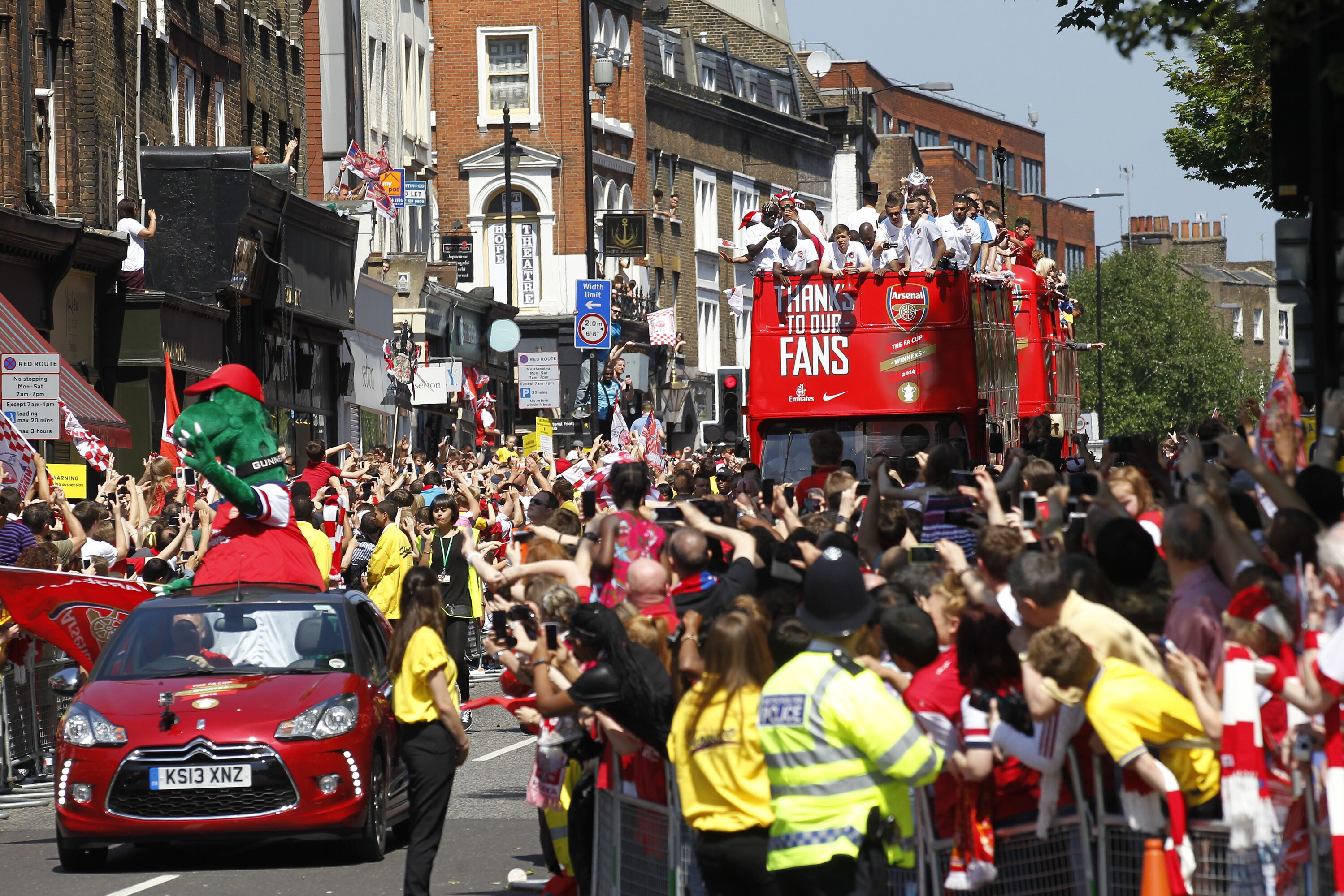 Arsenal Parade 2015: Route, Date, Time, TV Schedule, Live Stream, More