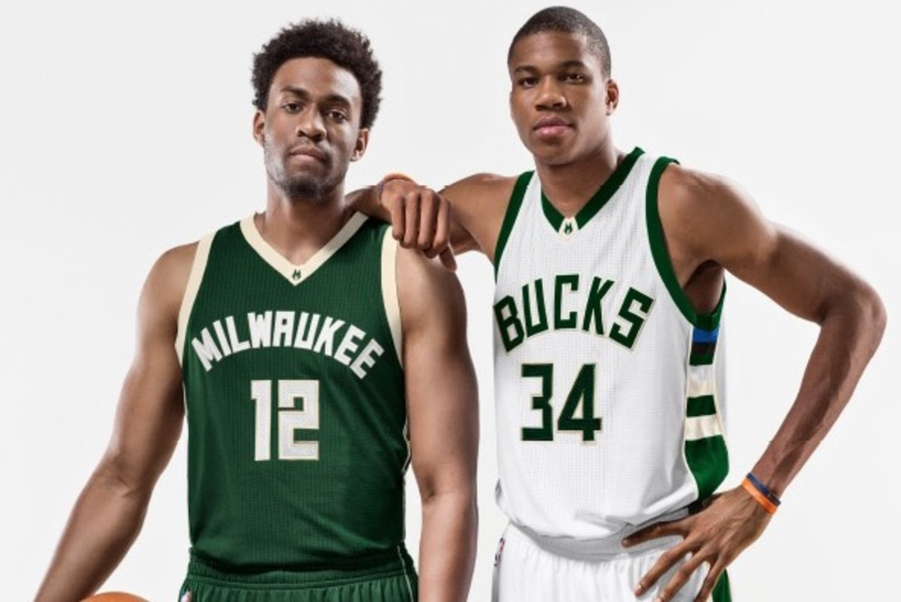 Milwaukee Bucks Unveil New Uniforms for 2015-16 Season