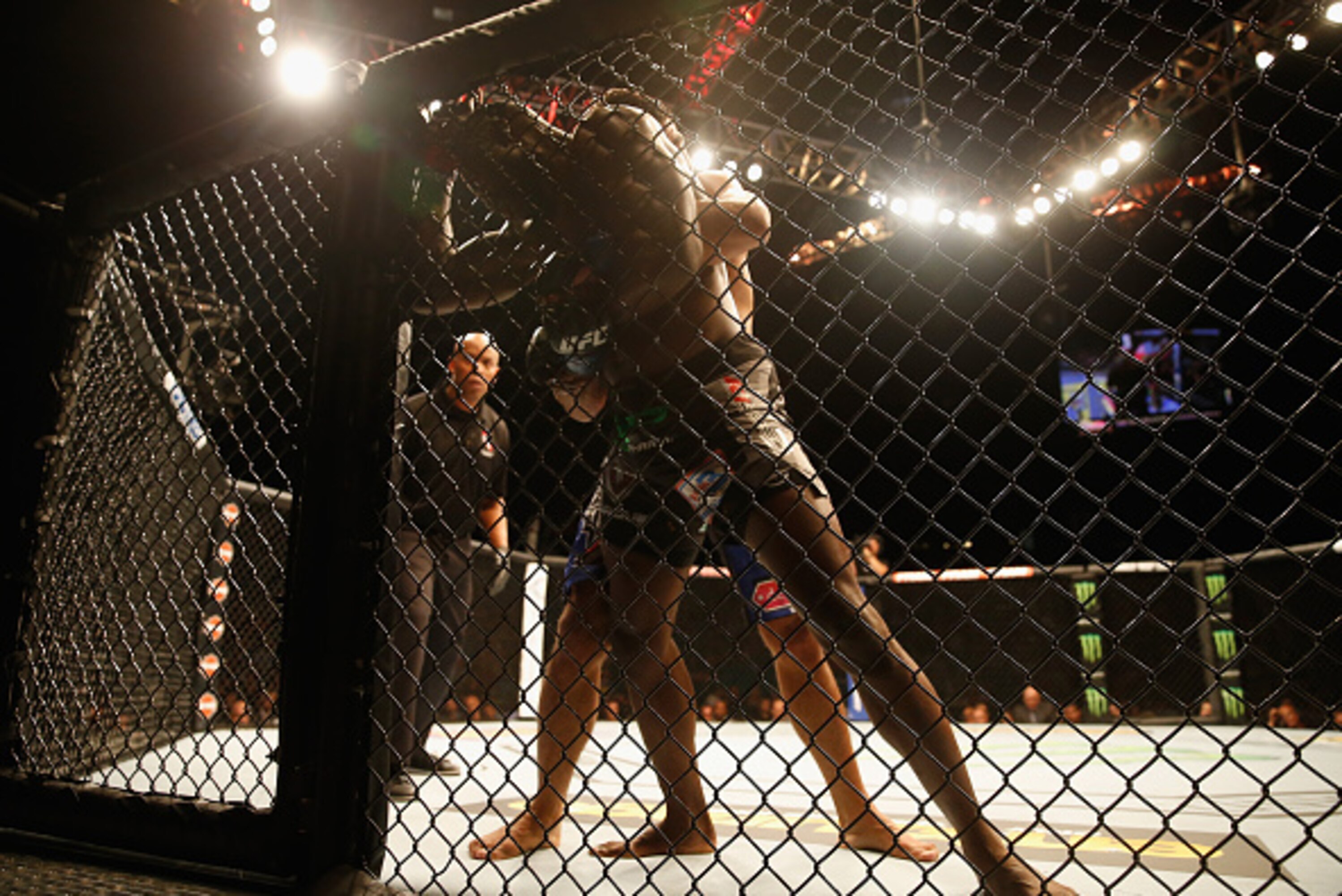 Watch: Bellator Fighter Adam Piccolotti Wins with Blood-Spurting Submission