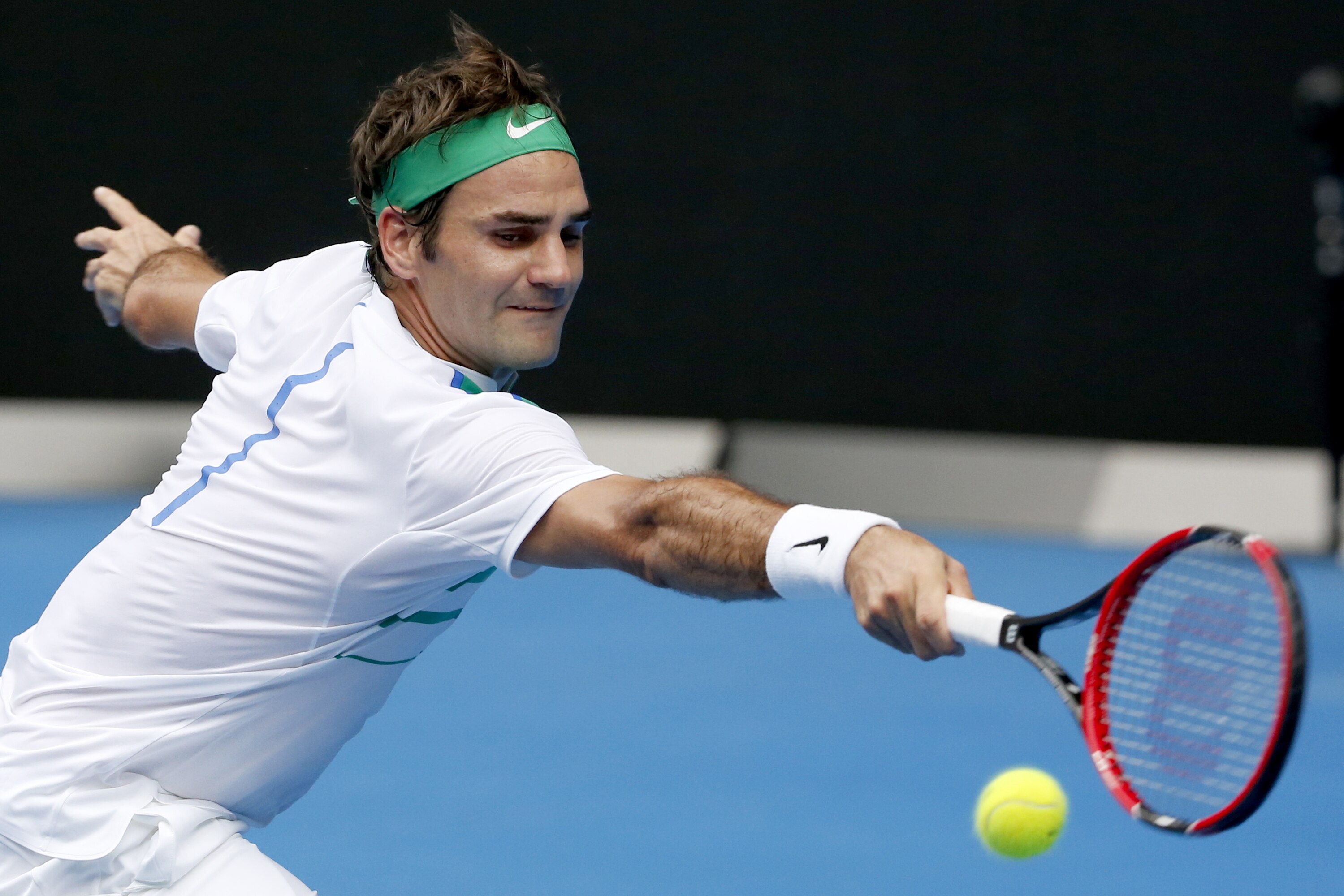 Roger Federer Injury: Updates on Tennis Star's Knee and Return
