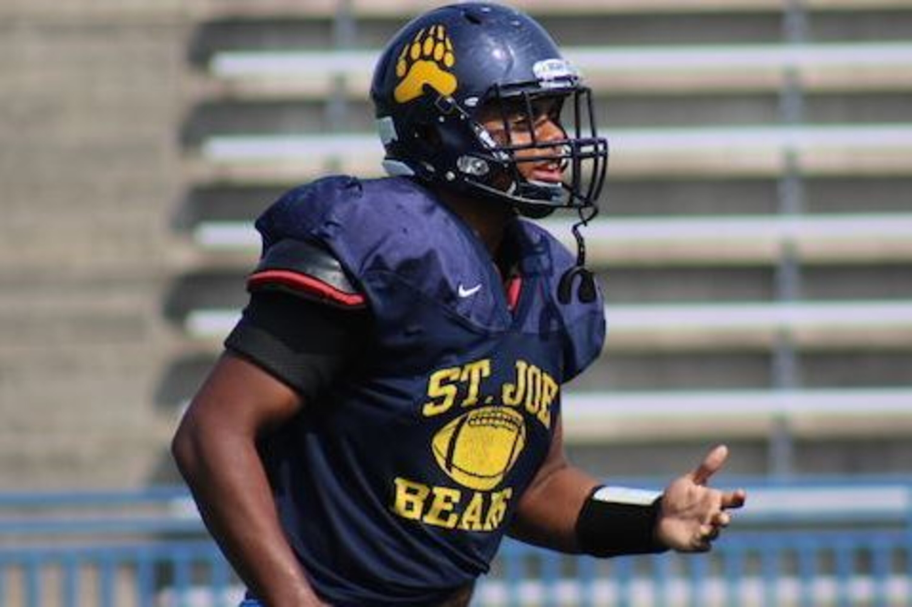 Corey Malone-Hatcher to Michigan: Wolverines Land 4-Star DE Prospect