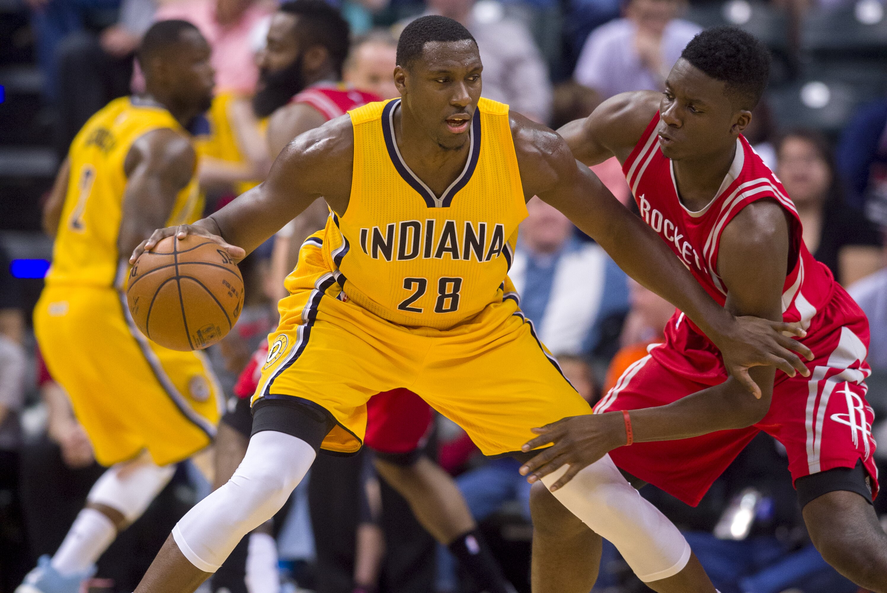 Ian Mahinmi to Sign with Wizards: Latest Contract Details and Reaction