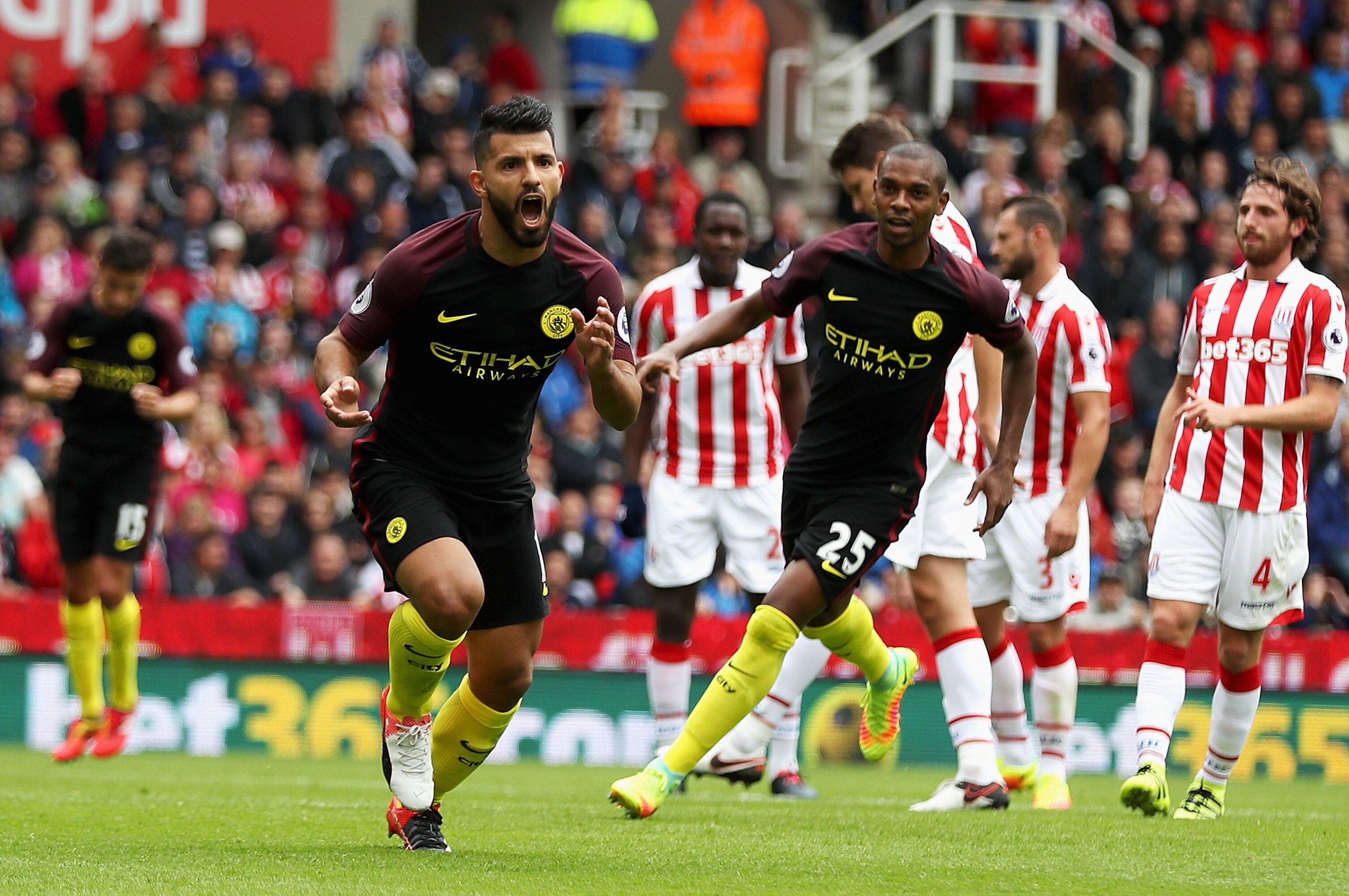 Stoke City vs. Manchester City: Score and Reaction from 2016 EPL Match