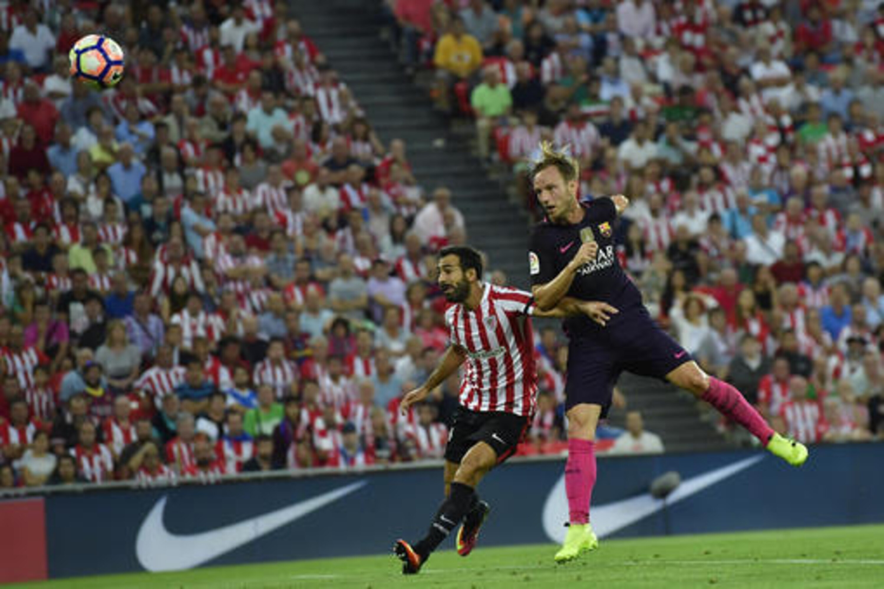 Barcelona's Ivan Rakitic Will Be Unleashed by Sergi Roberto's Position Swap