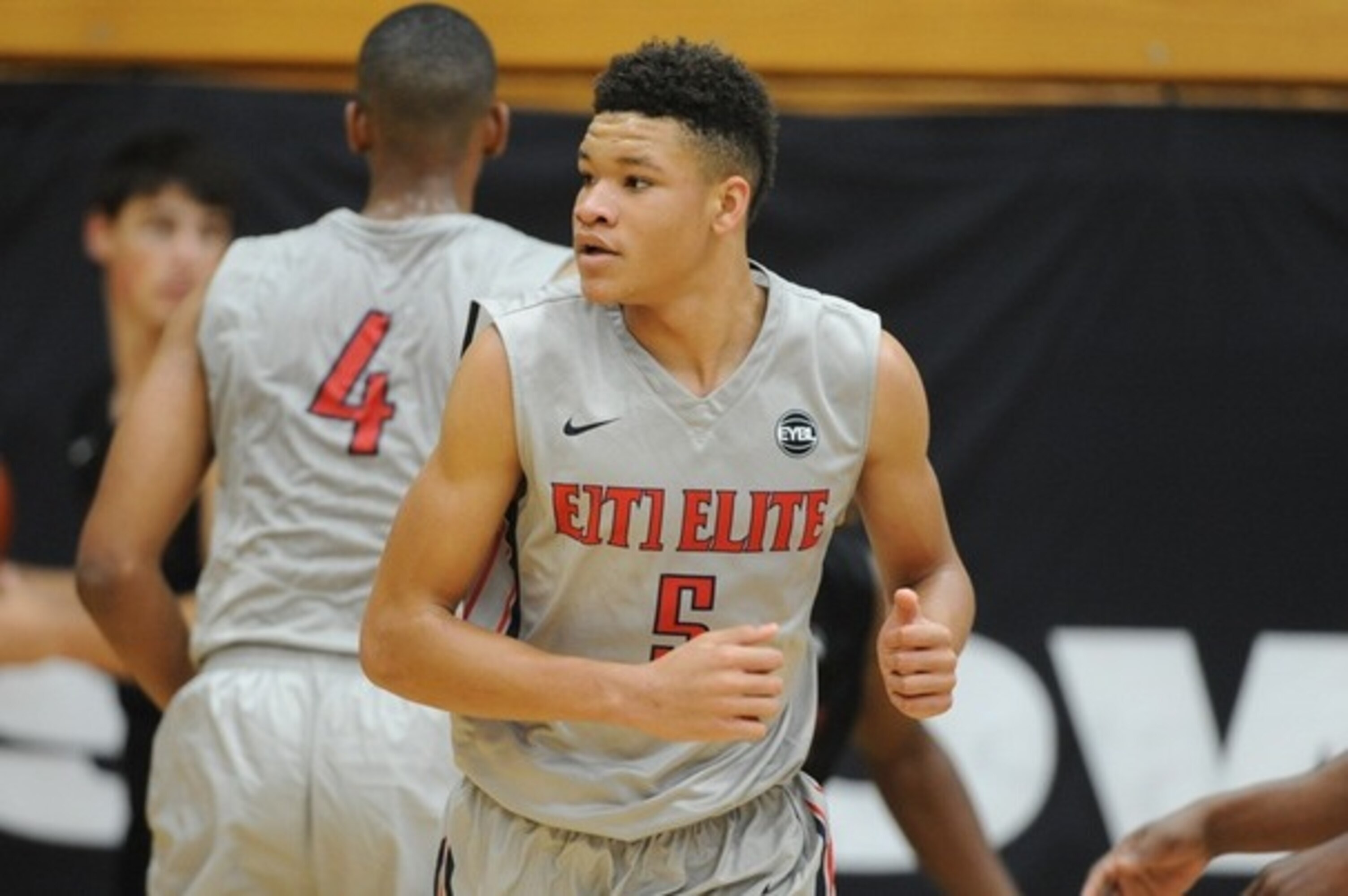 5-Star SF Prospect Kevin Knox Commits to Kentucky over UNC, Duke, More