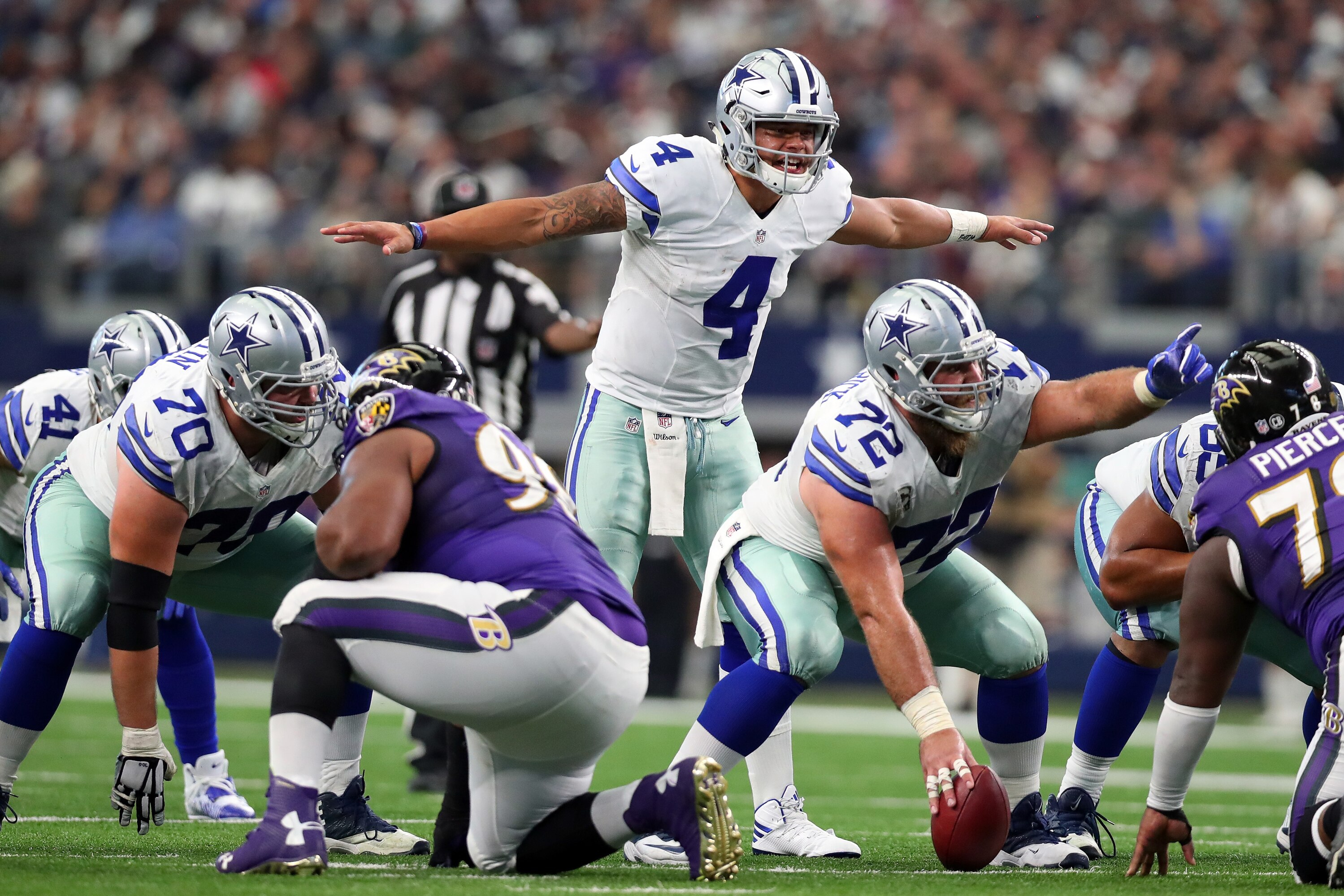 Dallas Cowboys Break Franchise Record for Consecutive Wins in Single Season