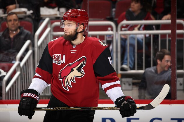Martin Hanzal Traded to Wild; Coyotes Receive Draft Picks