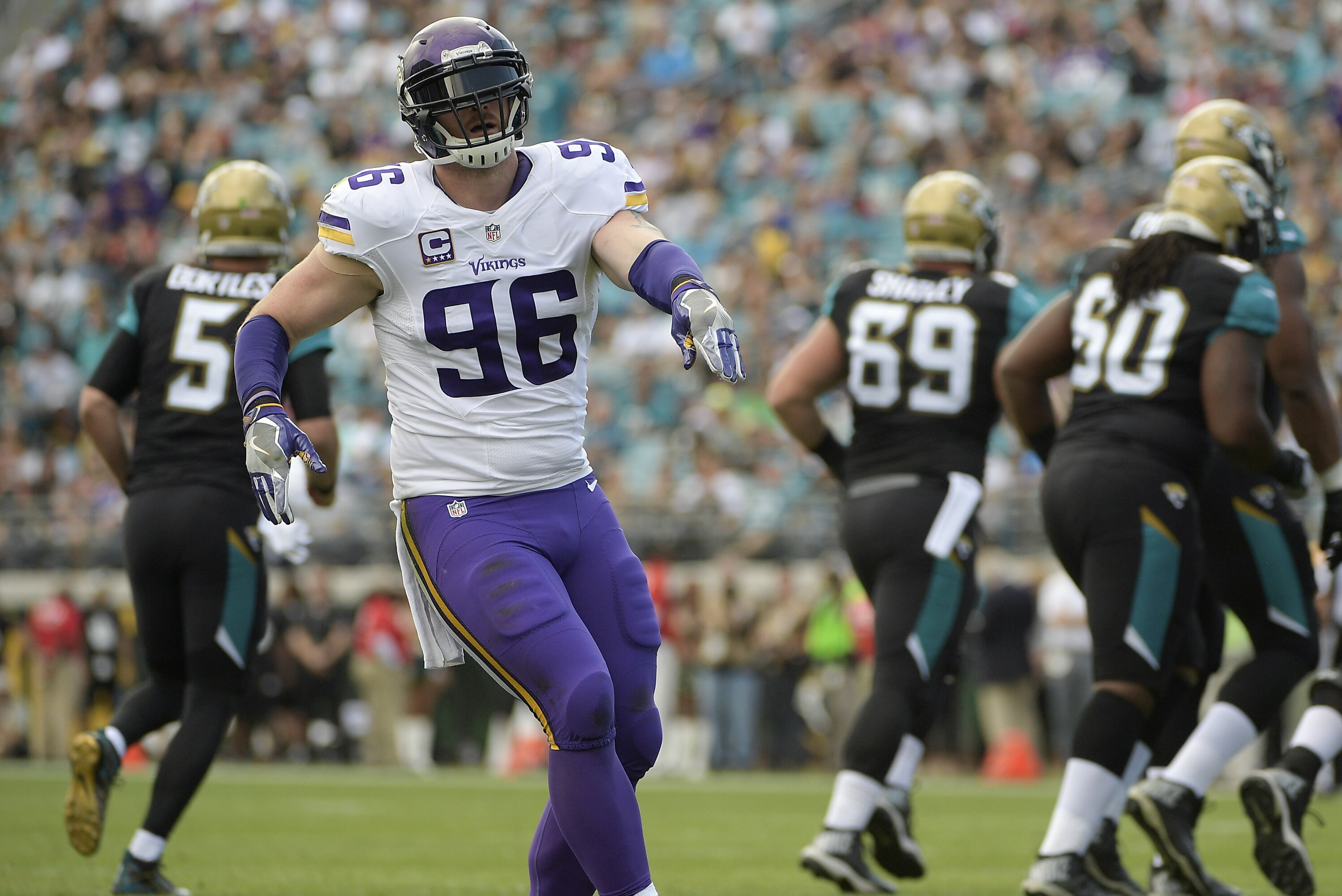 Brian Robison, Minnesota Vikings Agree to 1-Year Contract Extension