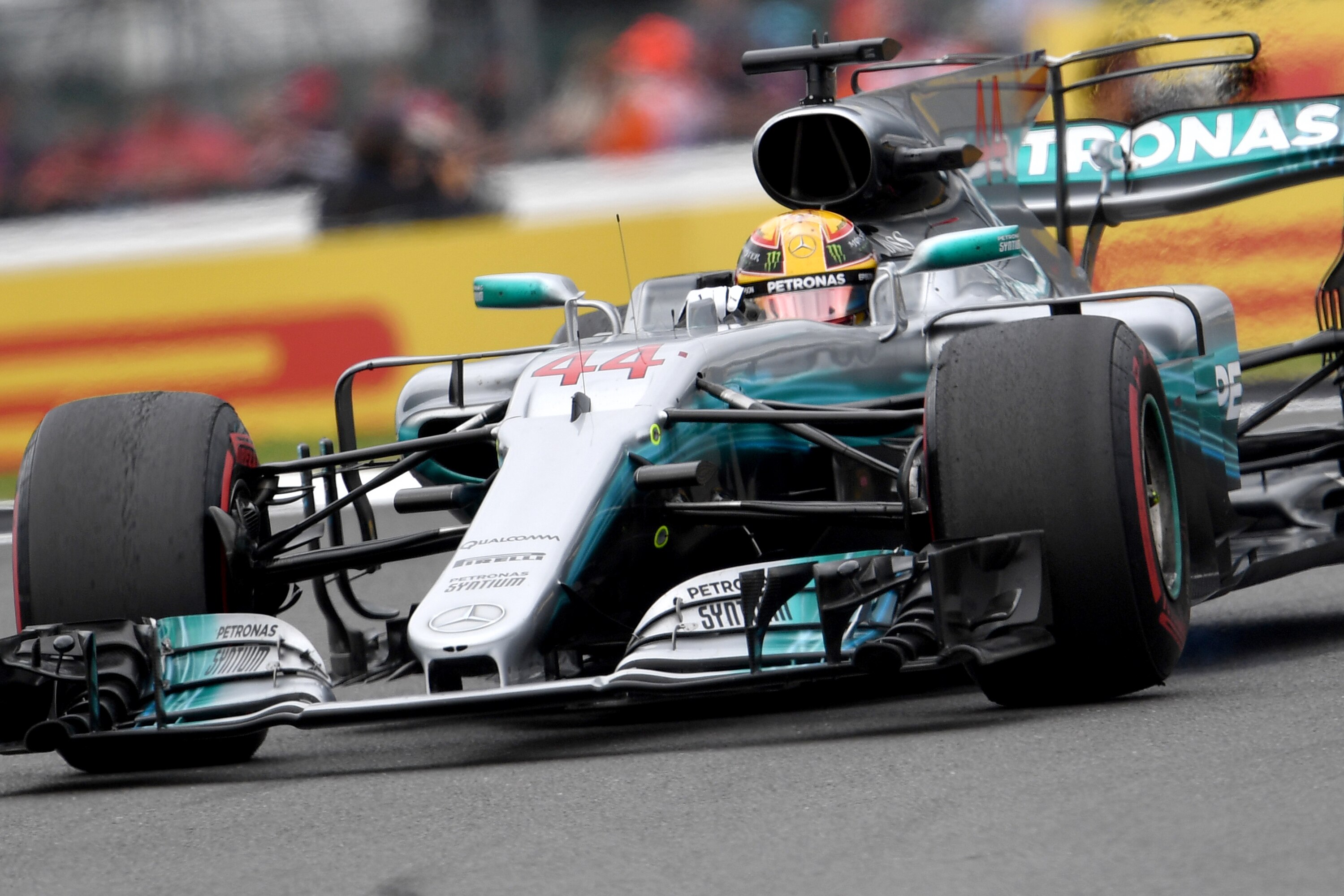 Lewis Hamilton Wins 2017 British F1 Grand Prix After Punctures Collapse ...