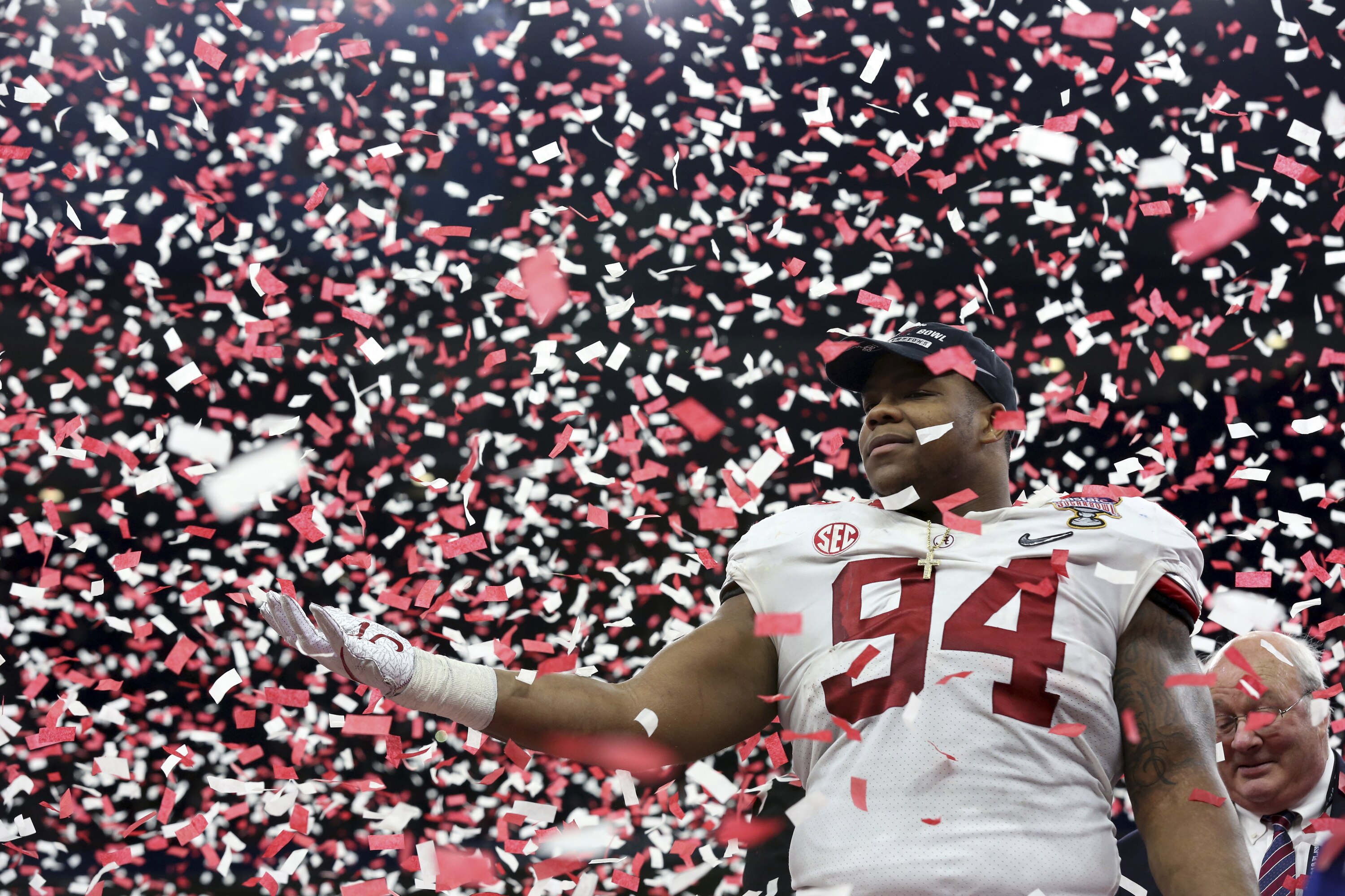 Report: Da'Ron Payne Declares for 2018 NFL Draft After Winning MVP vs ...