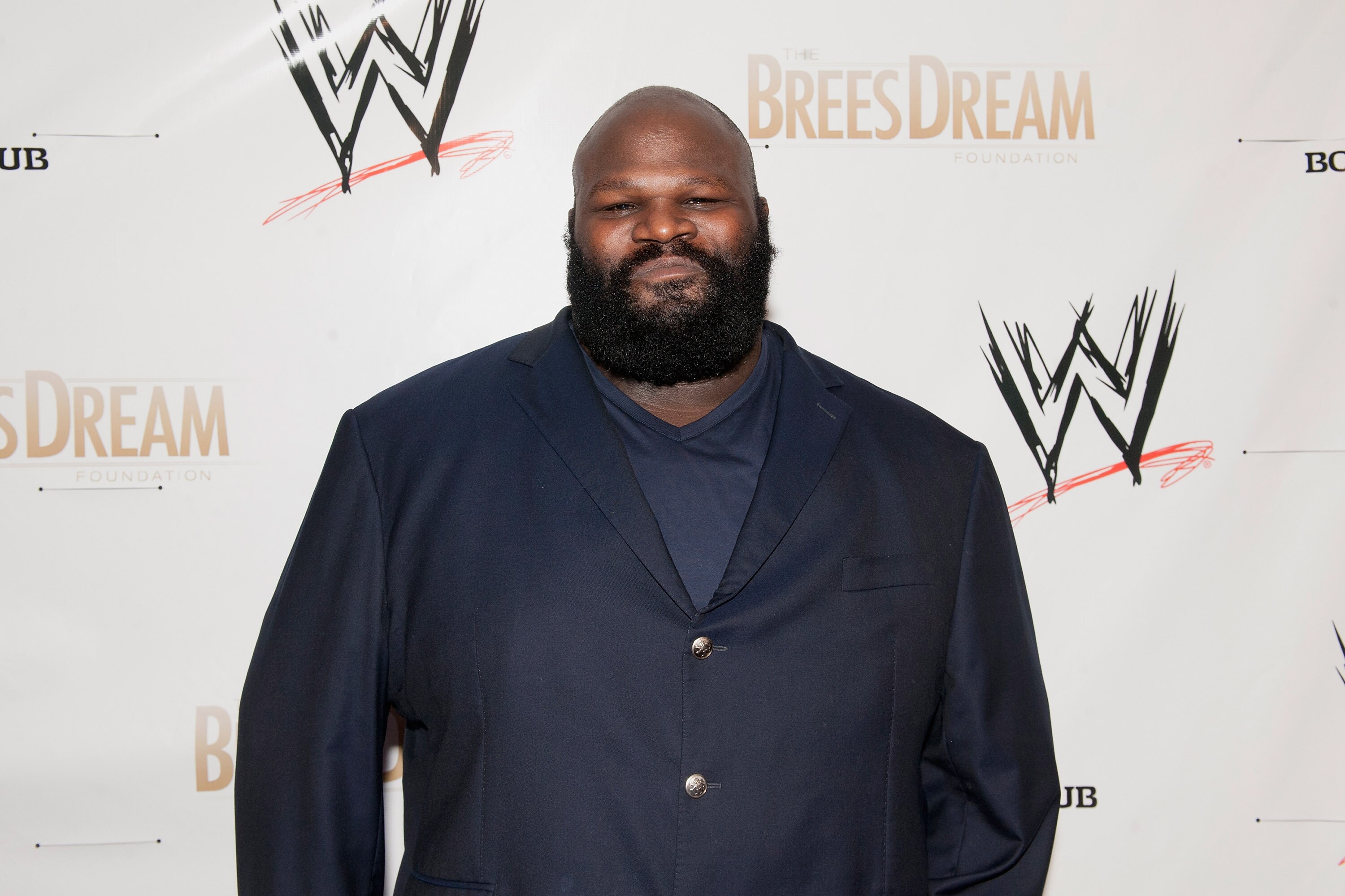 WWE's Mark Henry Retired but Doesn't Rule out Return for 'Perfect ...