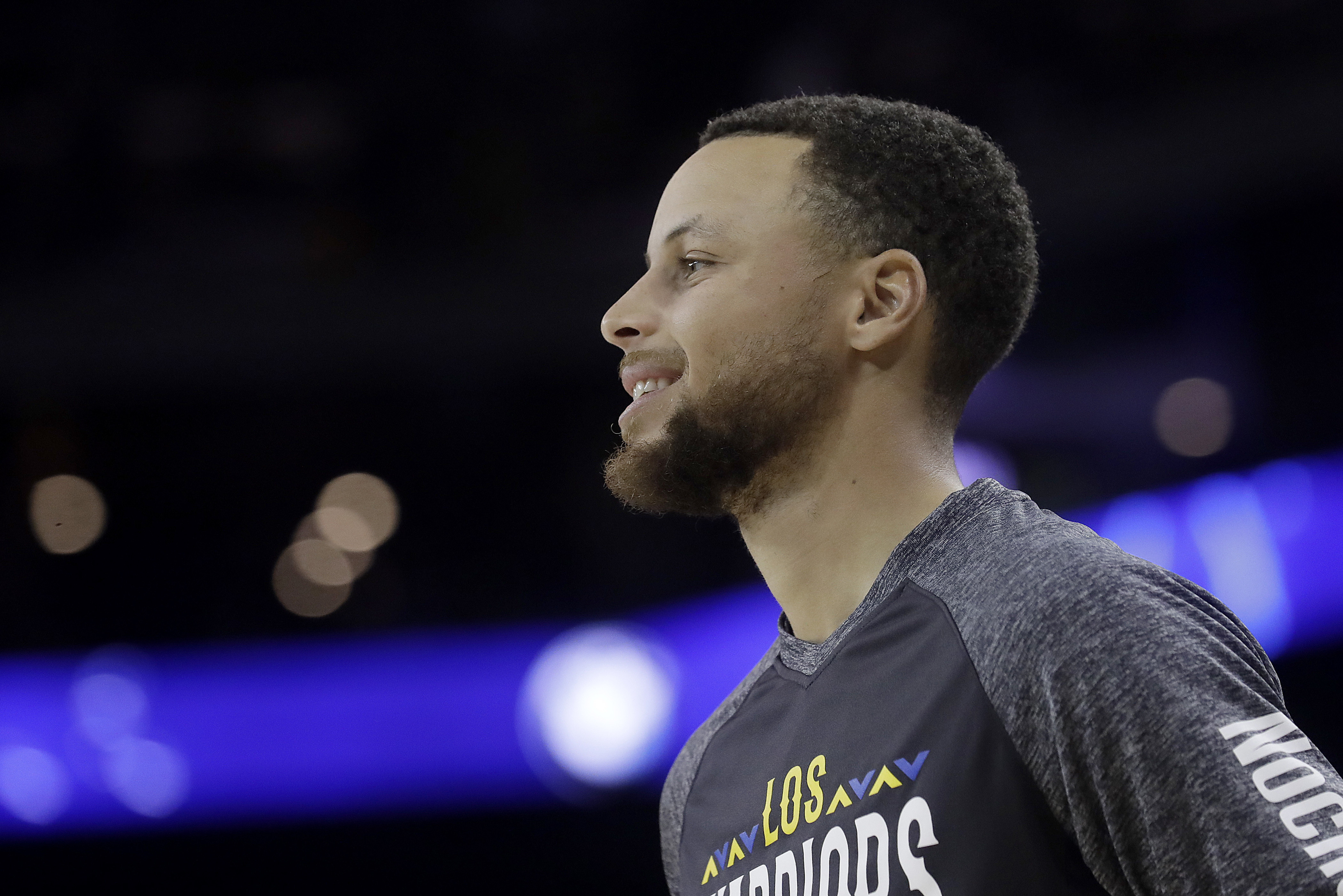 Stephen Curry Says 76ers Have Worst Popcorn in the NBA, Heat Have Best