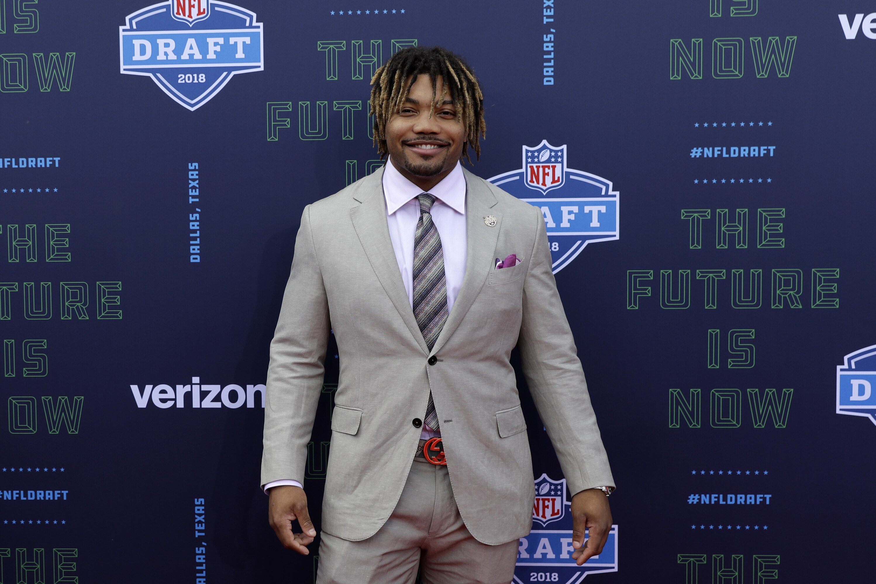 Report: Derrius Guice Draft Slide Due to Being Late to Predraft Meetings