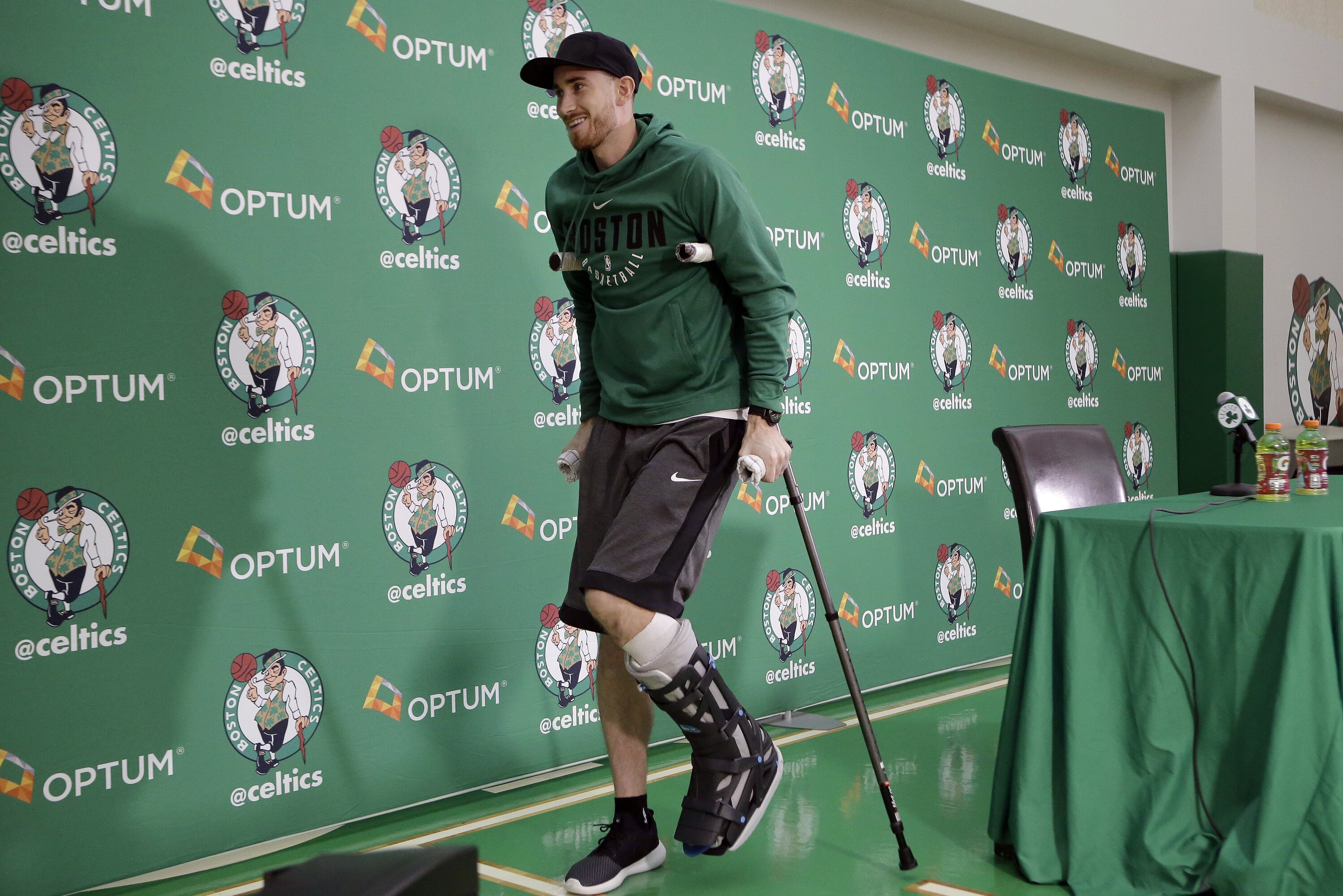 Gordon Hayward Has No Timetable for Return from Injury, Per Danny Ainge