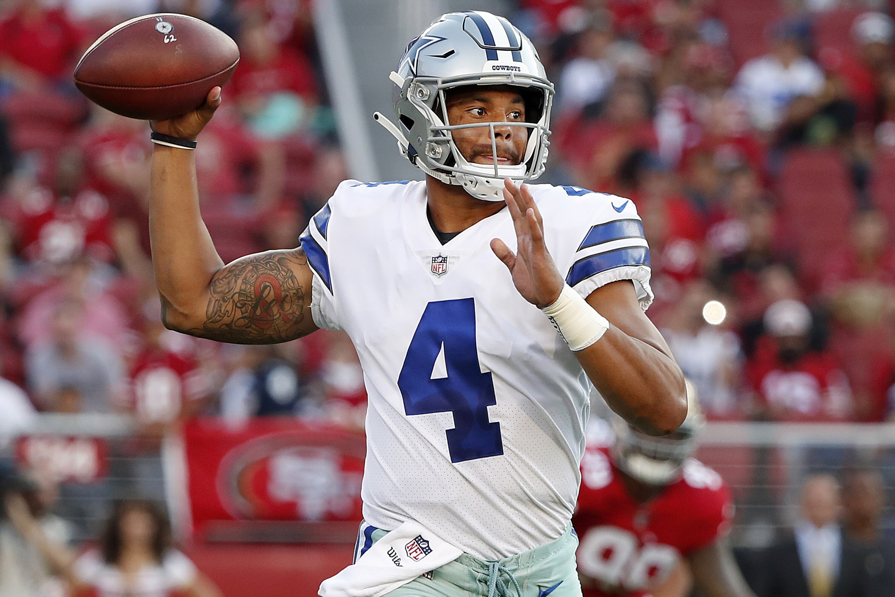 Dak Prescott Praises Tavon Austin, Says Ezekiel Elliott Can Help in ...