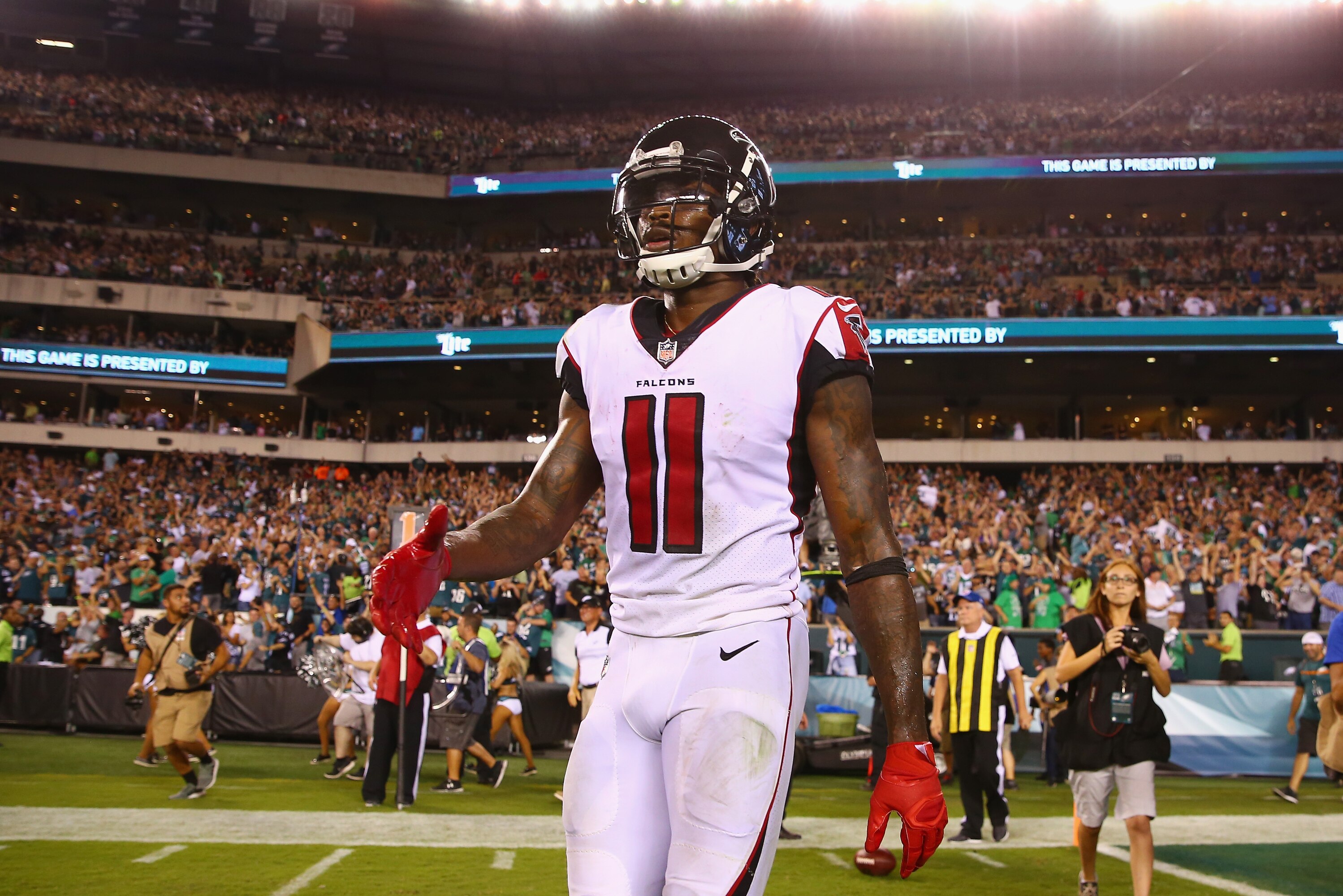 Julio Jones Becomes Fastest WR in NFL History to Reach 10,000 Yards