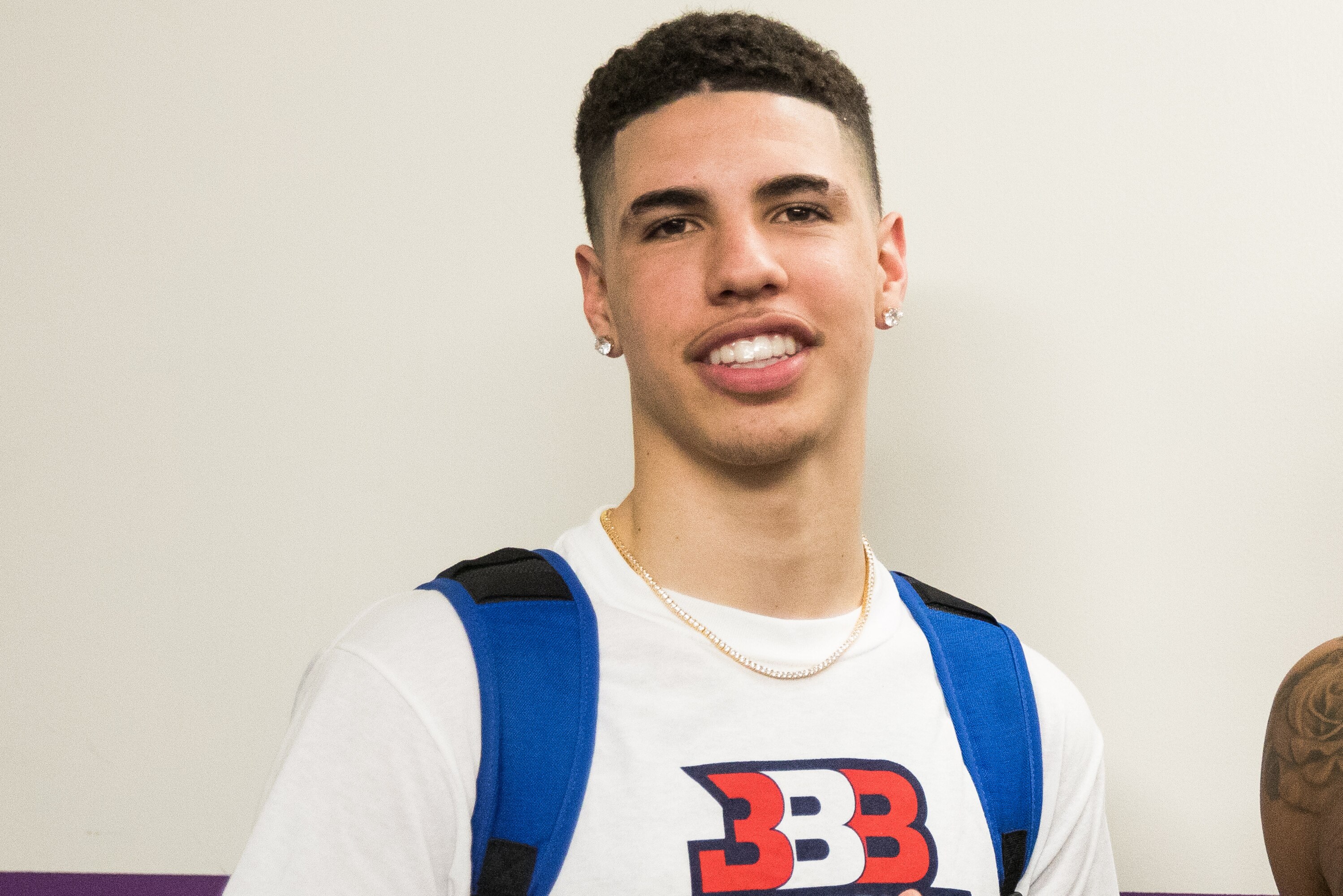 Image: LaMelo Ball Shows Off Enormous New Chest Tattoo